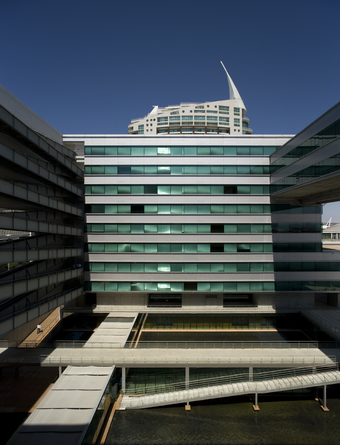 Vodafone Headquarters - Architizer