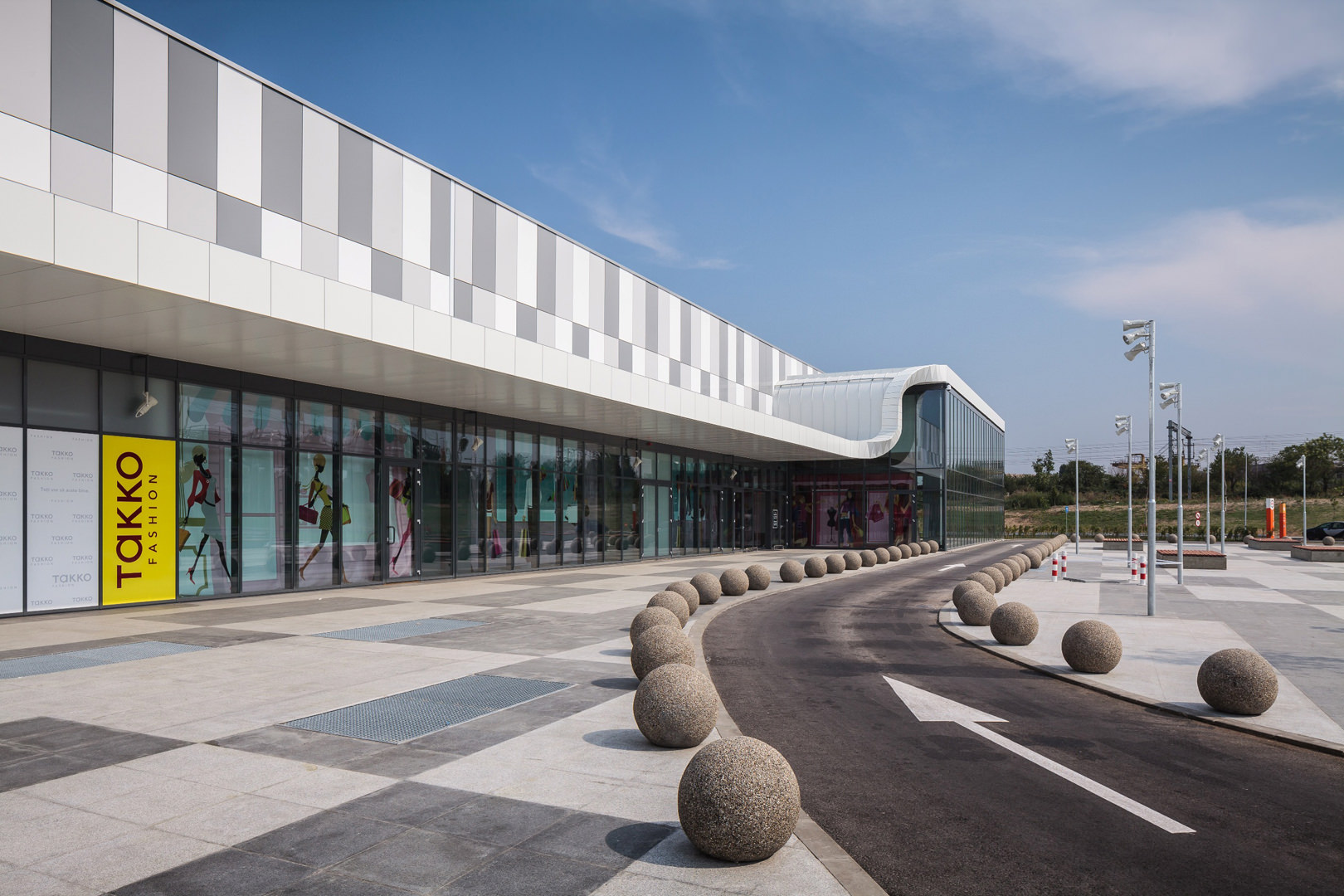 Cora Constanta (Canopy Cover) by DICO si TIGANAS architecture and ...