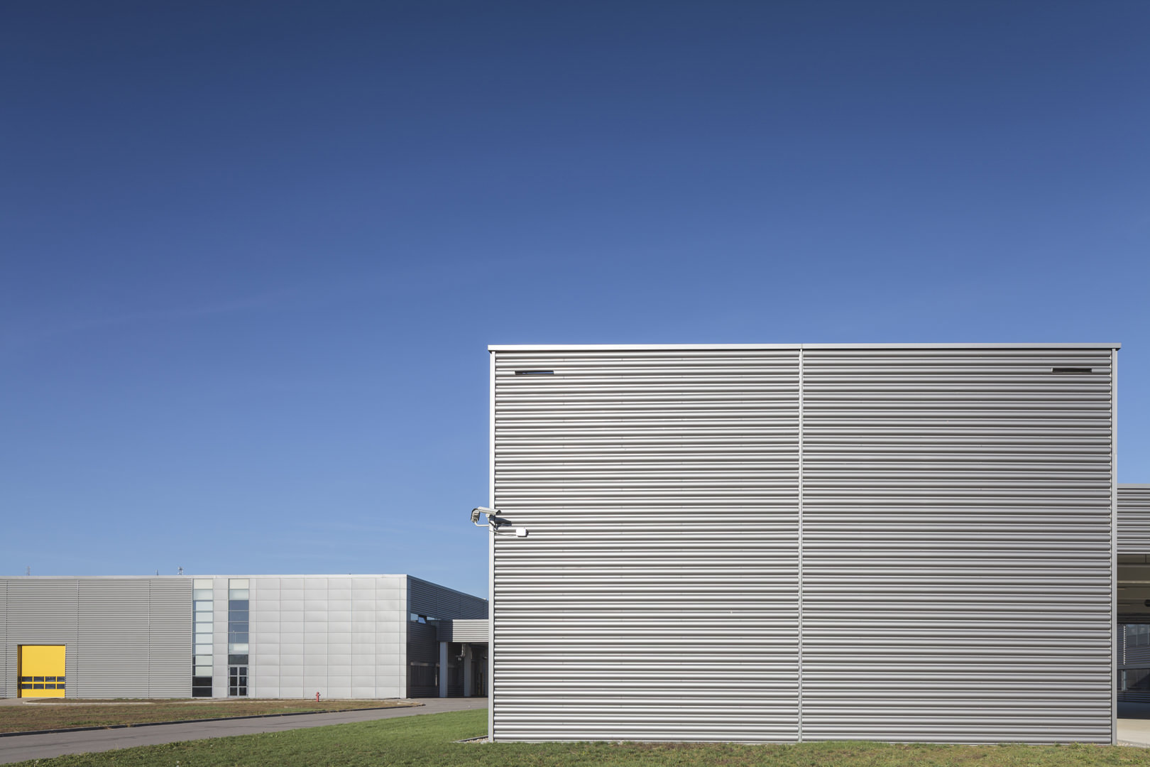 Bosch Rexroth Factory by DICO si TIGANAS architecture and engineering ...