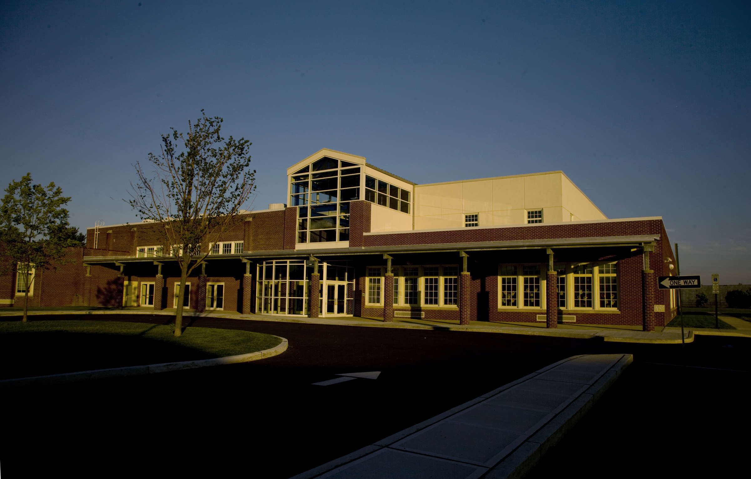 South Hackensack Memorial School by DF Gibson Architects - Architizer