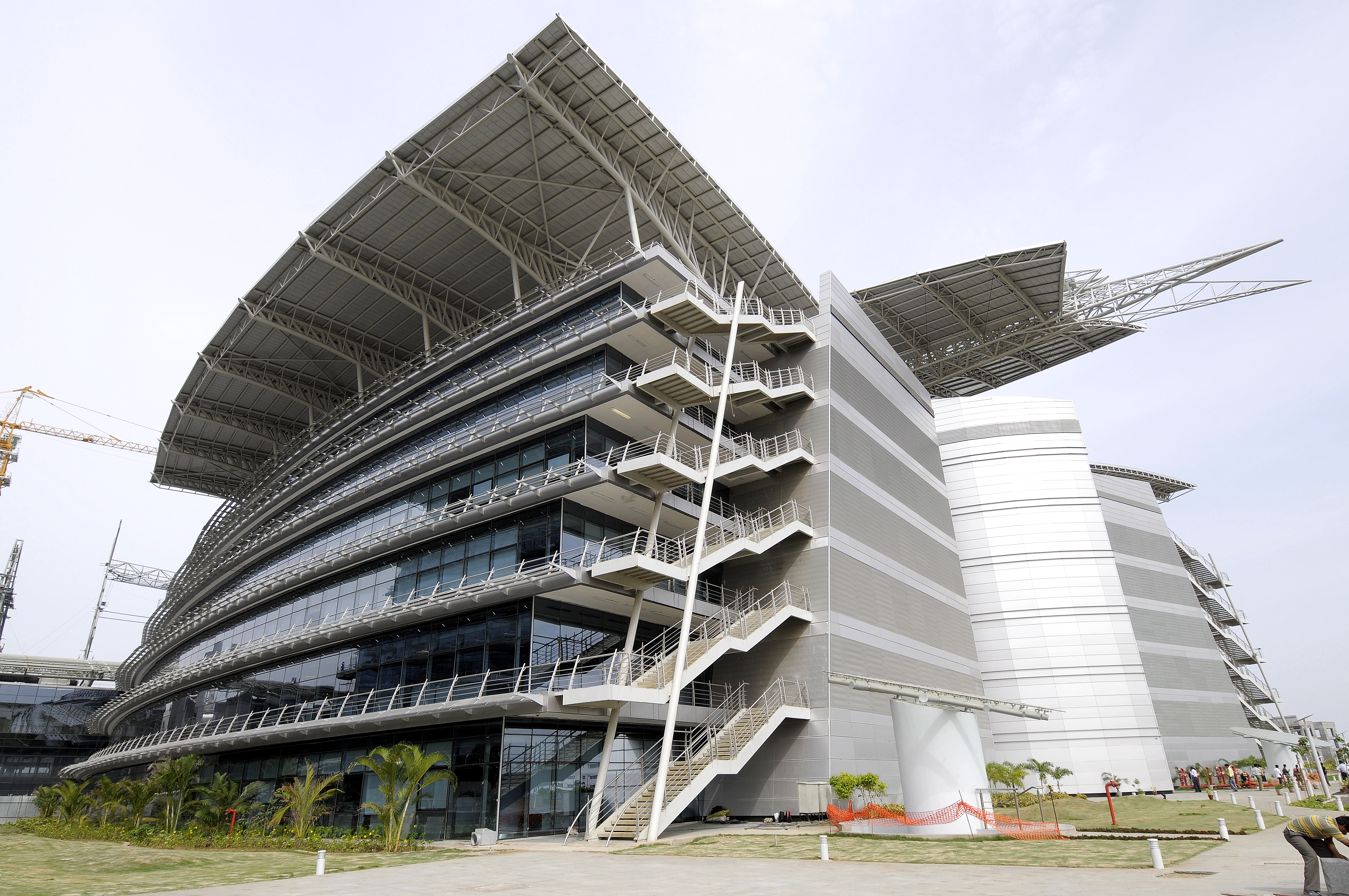 TATA CONSULTANCY SERVICES, NEW TECHNO CAMPUS, SIRUSERI by C R NARAYANA ...