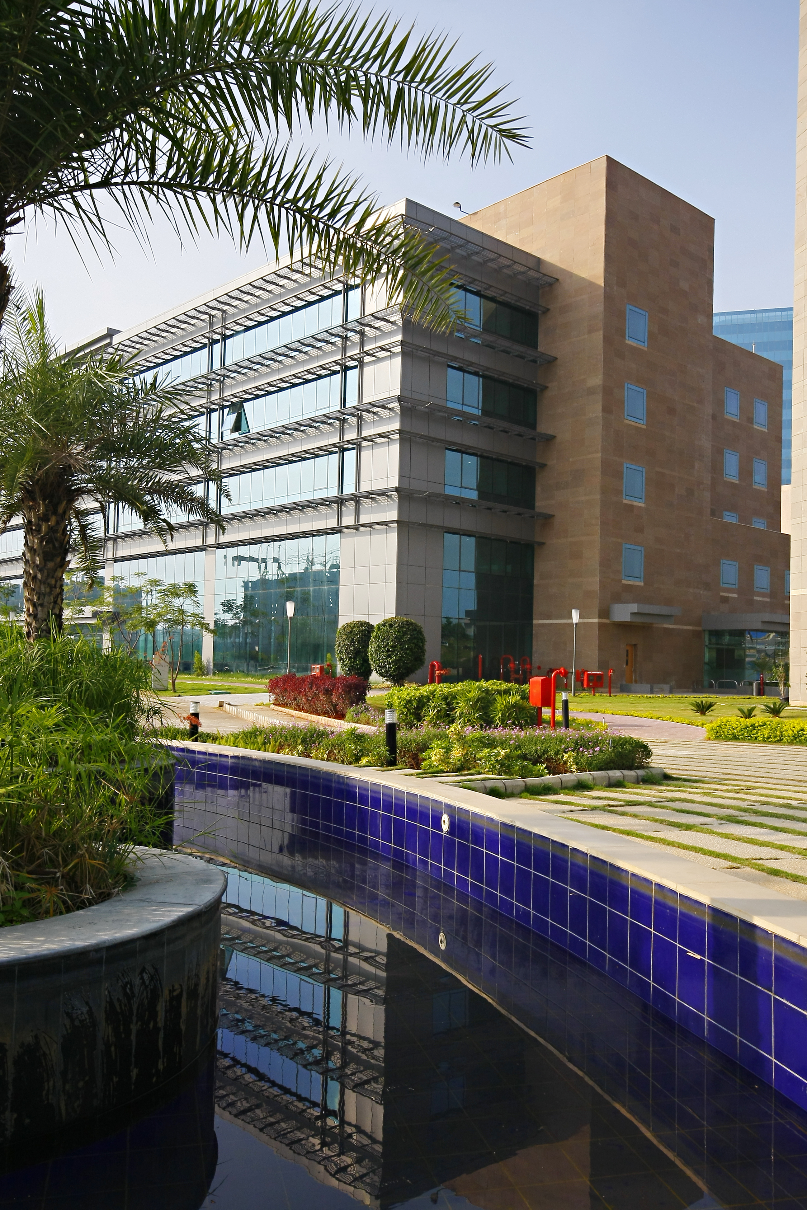 COMPUTER ASSOCIATES PHASE 2 SOFTWARE CAMPUS by C R NARAYANA RAO ...