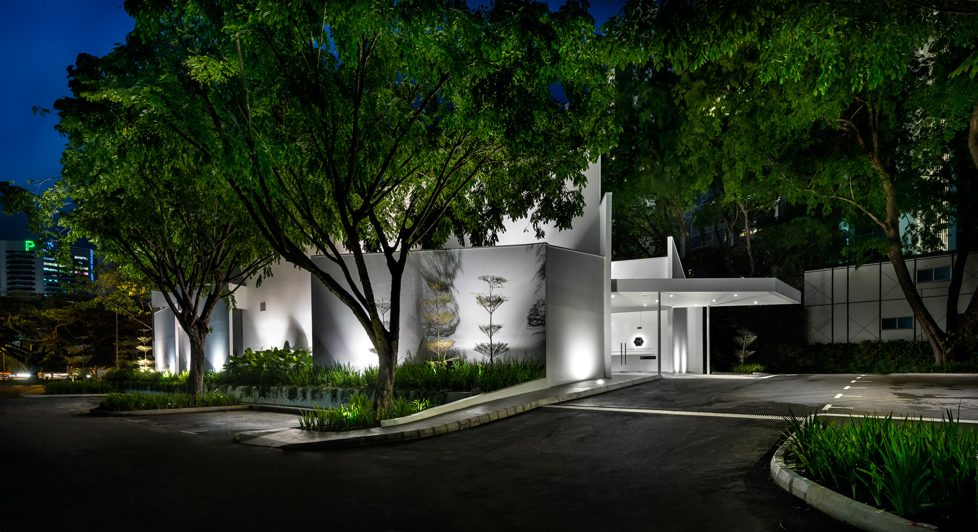 UOL Fractal Gallery by Ministry of Design Pte Ltd - Architizer