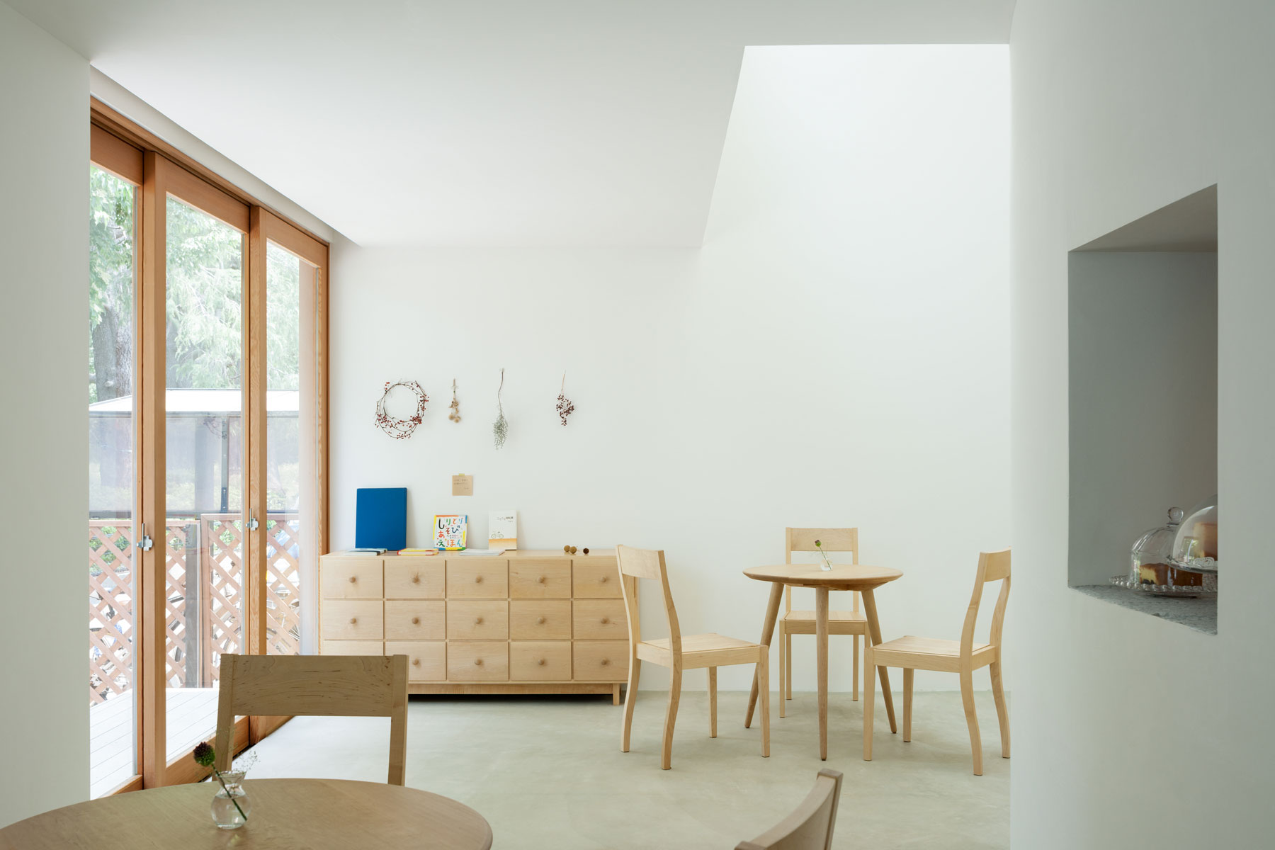 Nami-Nami (Waving) House by FLAT HOUSE - Architizer