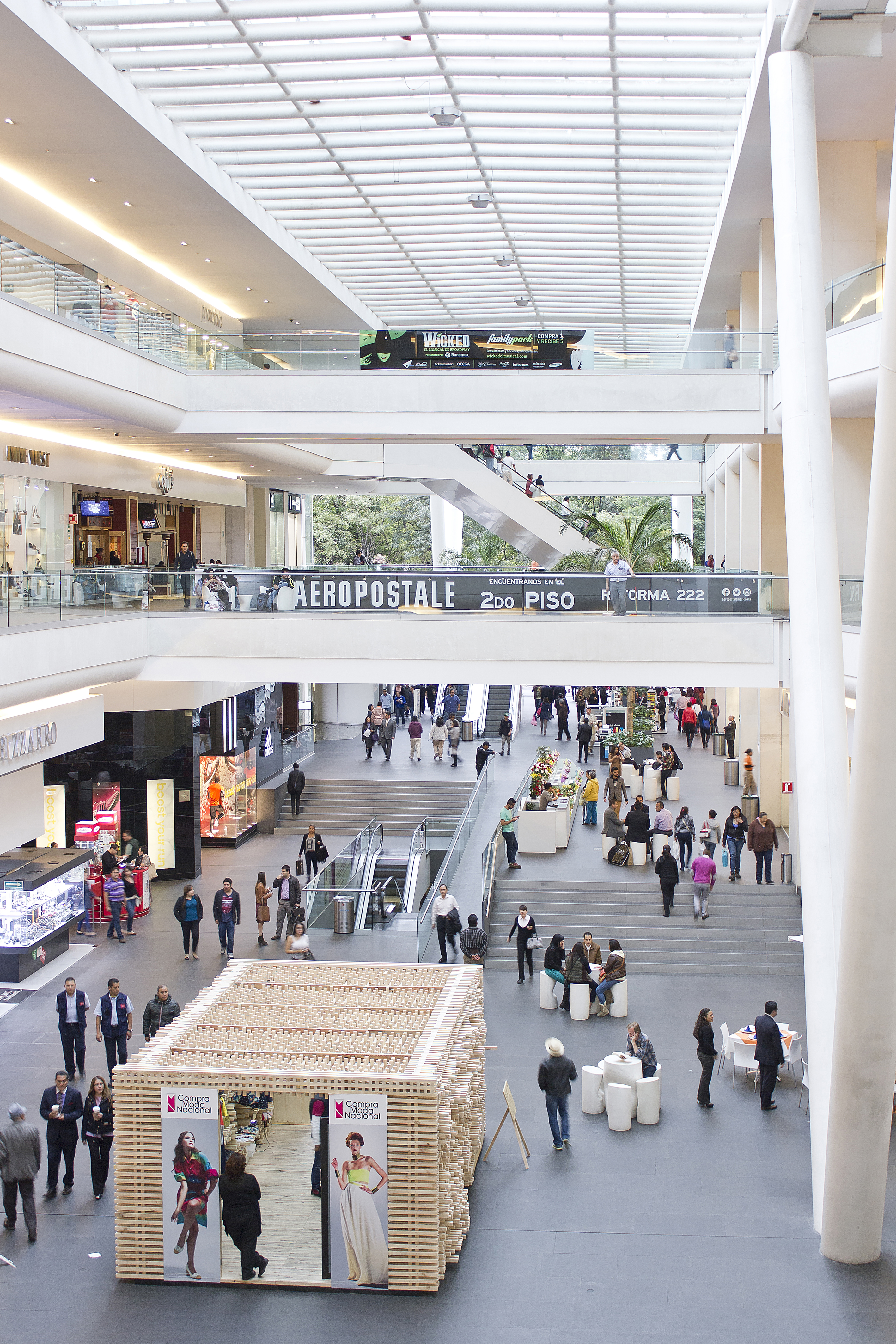 CMN Pop Up Store by AT103 - Architizer