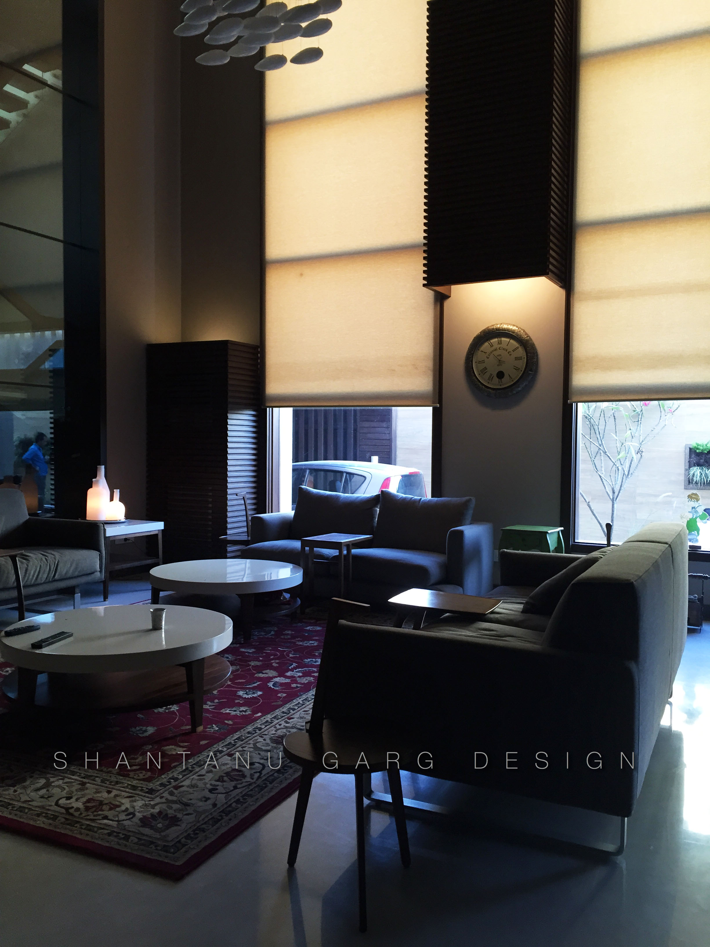 Floating Cube Residence by Shantanu Garg Design by Shantanu Garg Design ...