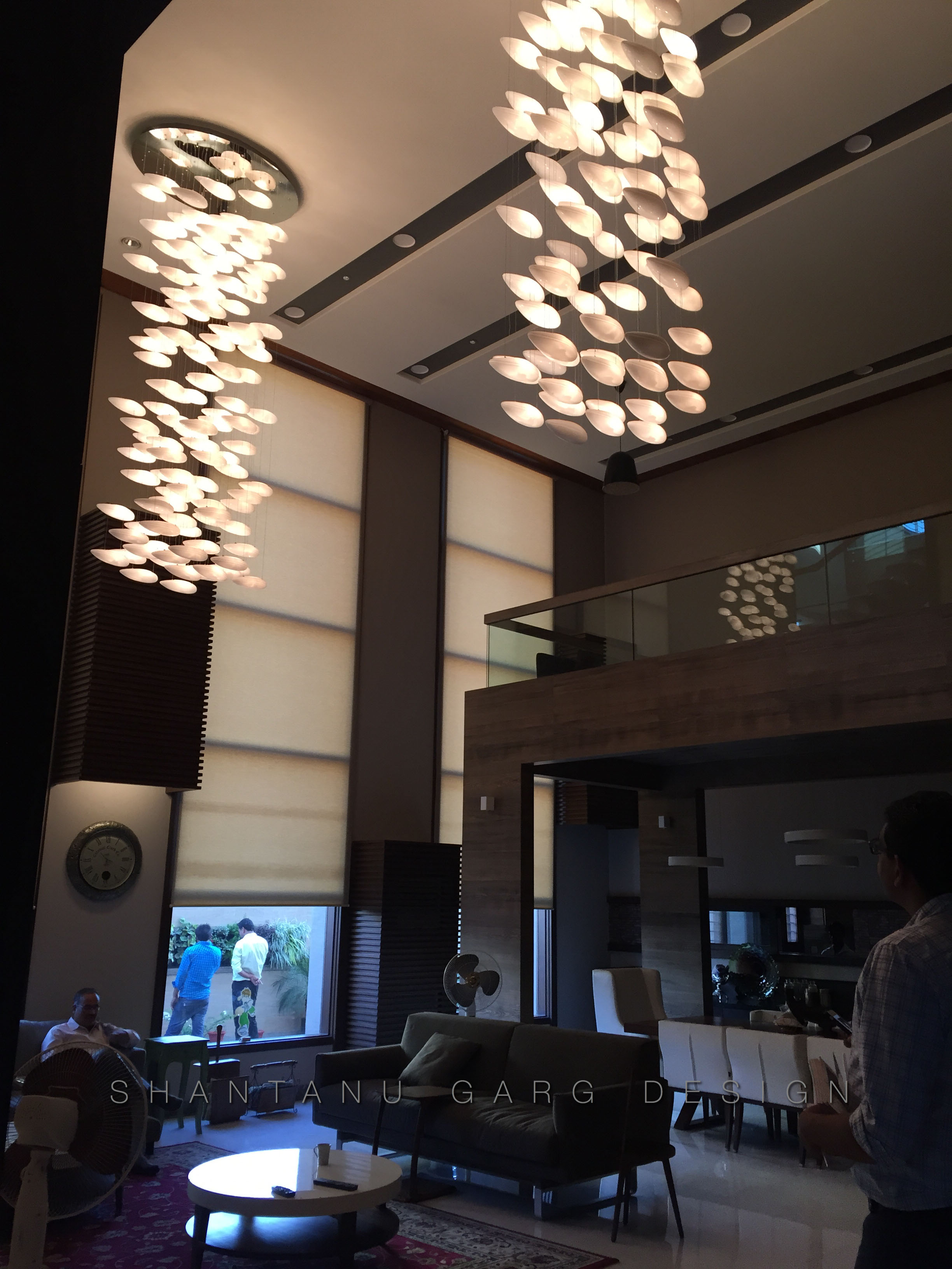 Floating Cube Residence by Shantanu Garg Design by Shantanu Garg Design ...