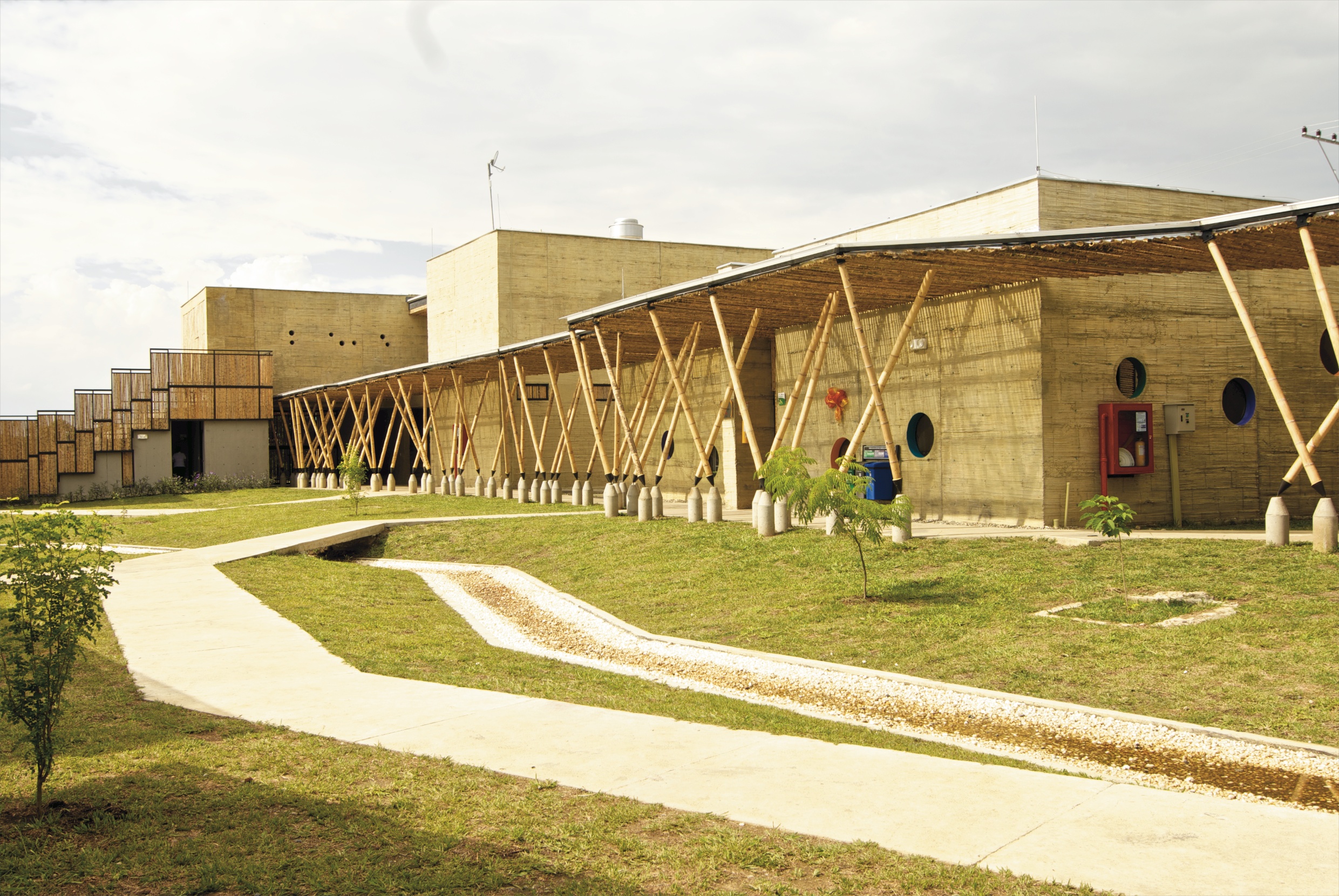 El Guadual Early Childhood Development Center by Plan Padrino ...