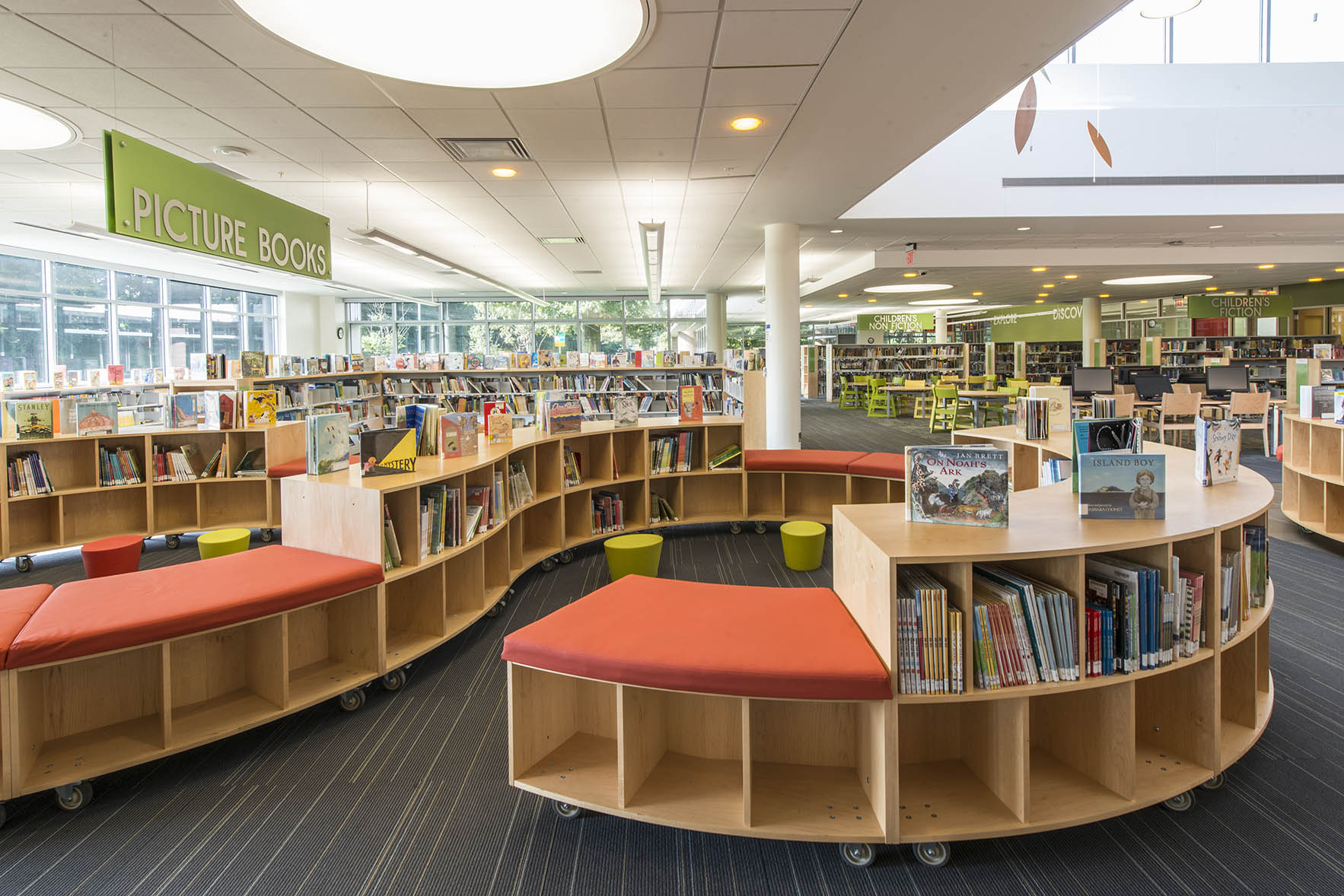 Gaithersburg Public Library by Annum Architects (formerly Ann Beha ...