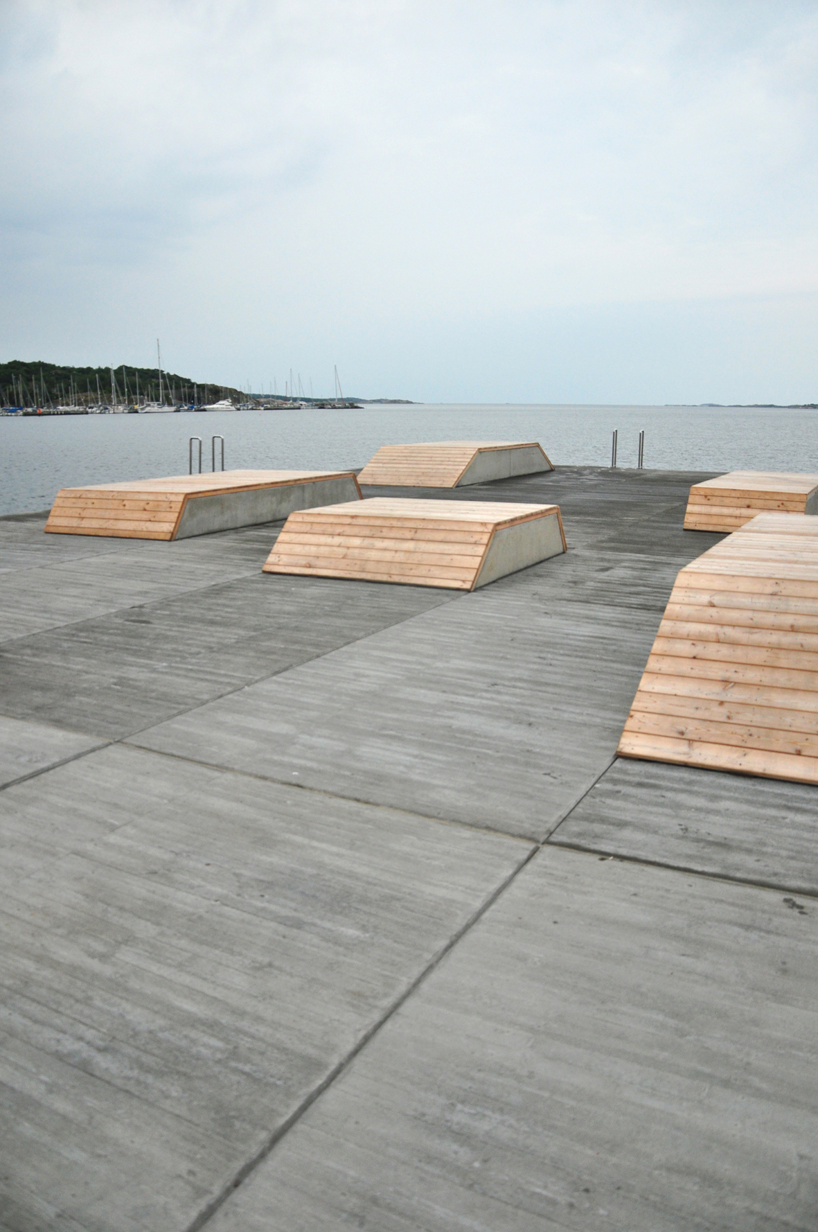 Bathing Pier in Askim, Gothenborg by Manofactory - Architecture ...