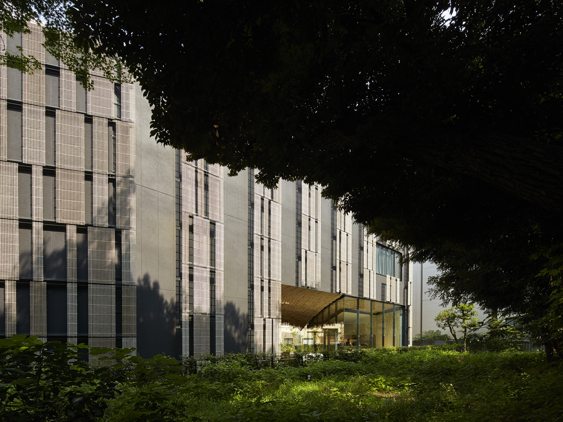 Daiwa Ubiquitous Computing Research Building by Kengo Kuma and ...