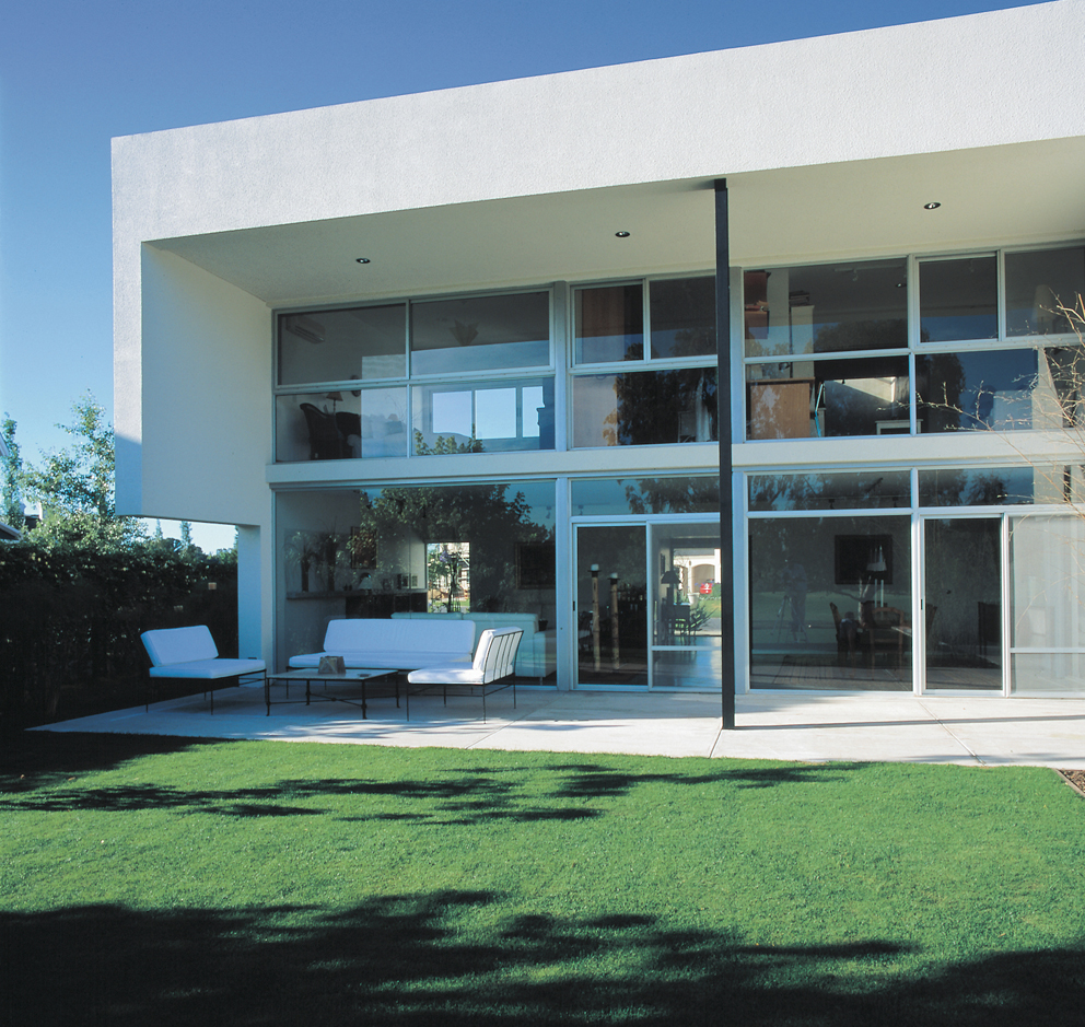 Pacheco Golf House by Estudio Ramos - Architizer