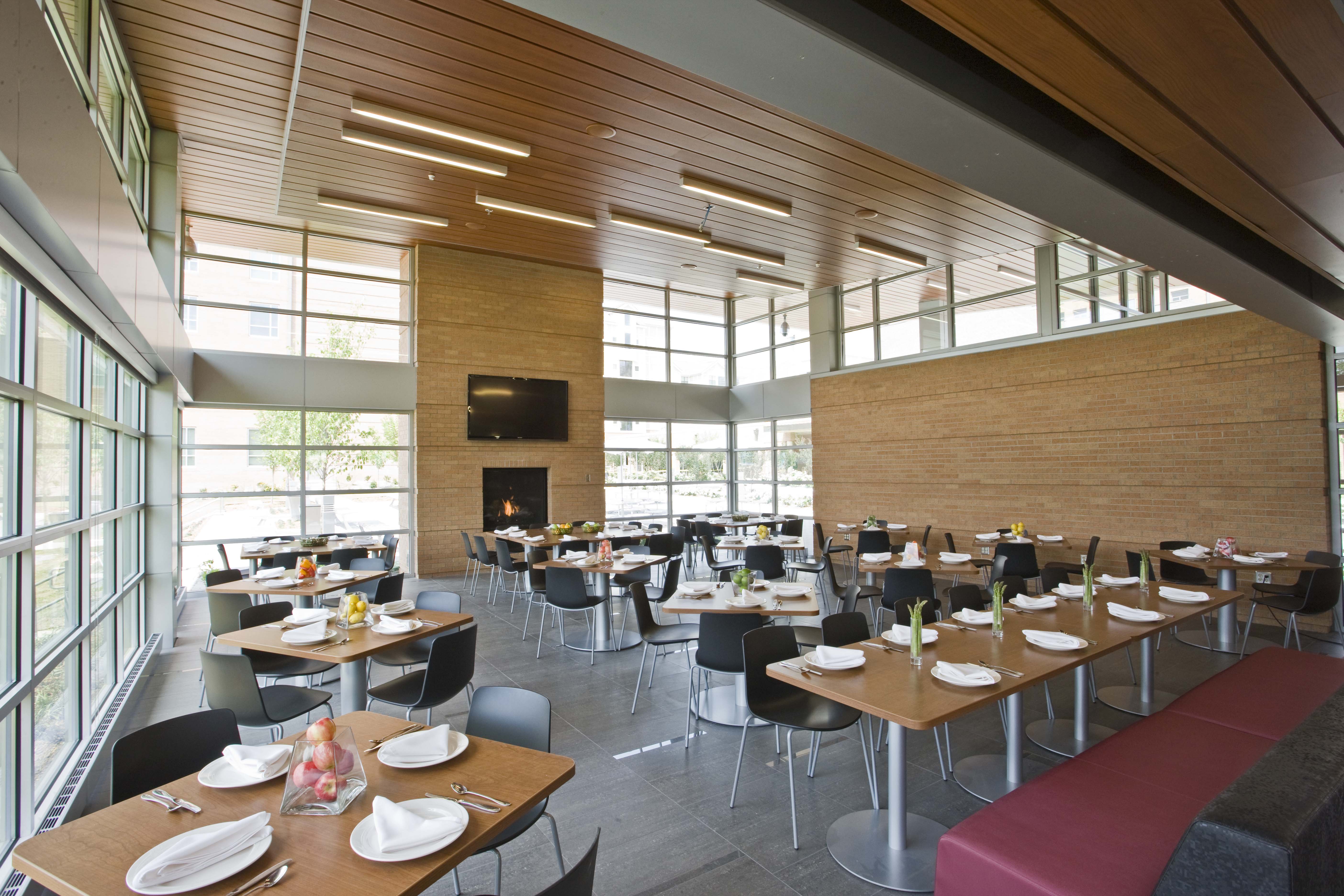 Trojan Grill @ University of Arkansas at Little Rock by WER Architects ...