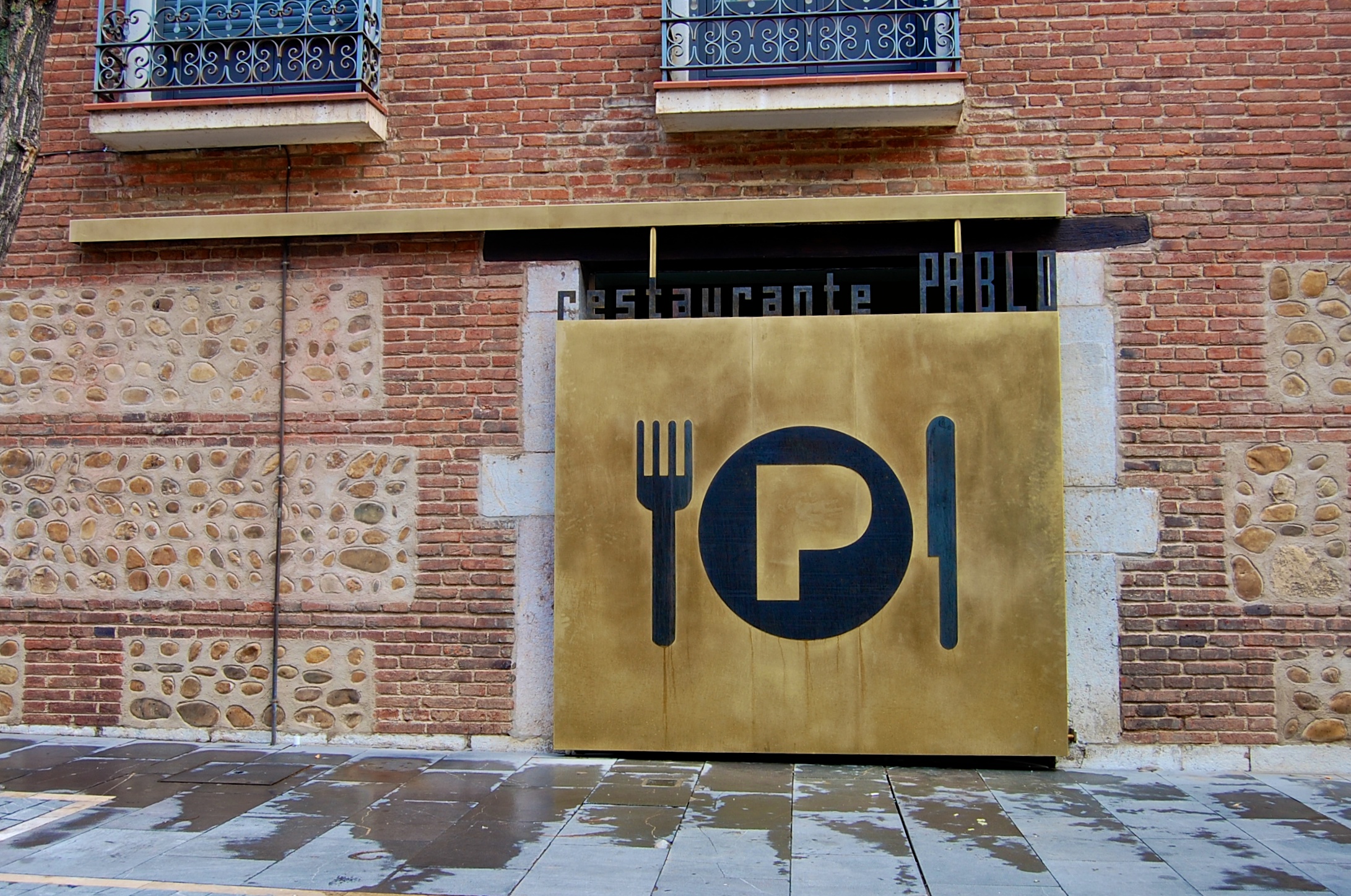 Restaurante PABLO by CARnerero, arquitectura - Architizer