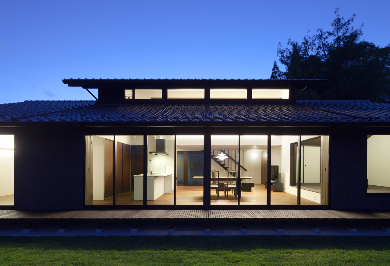 house of beautiful scenery by ROKU architects - Architizer