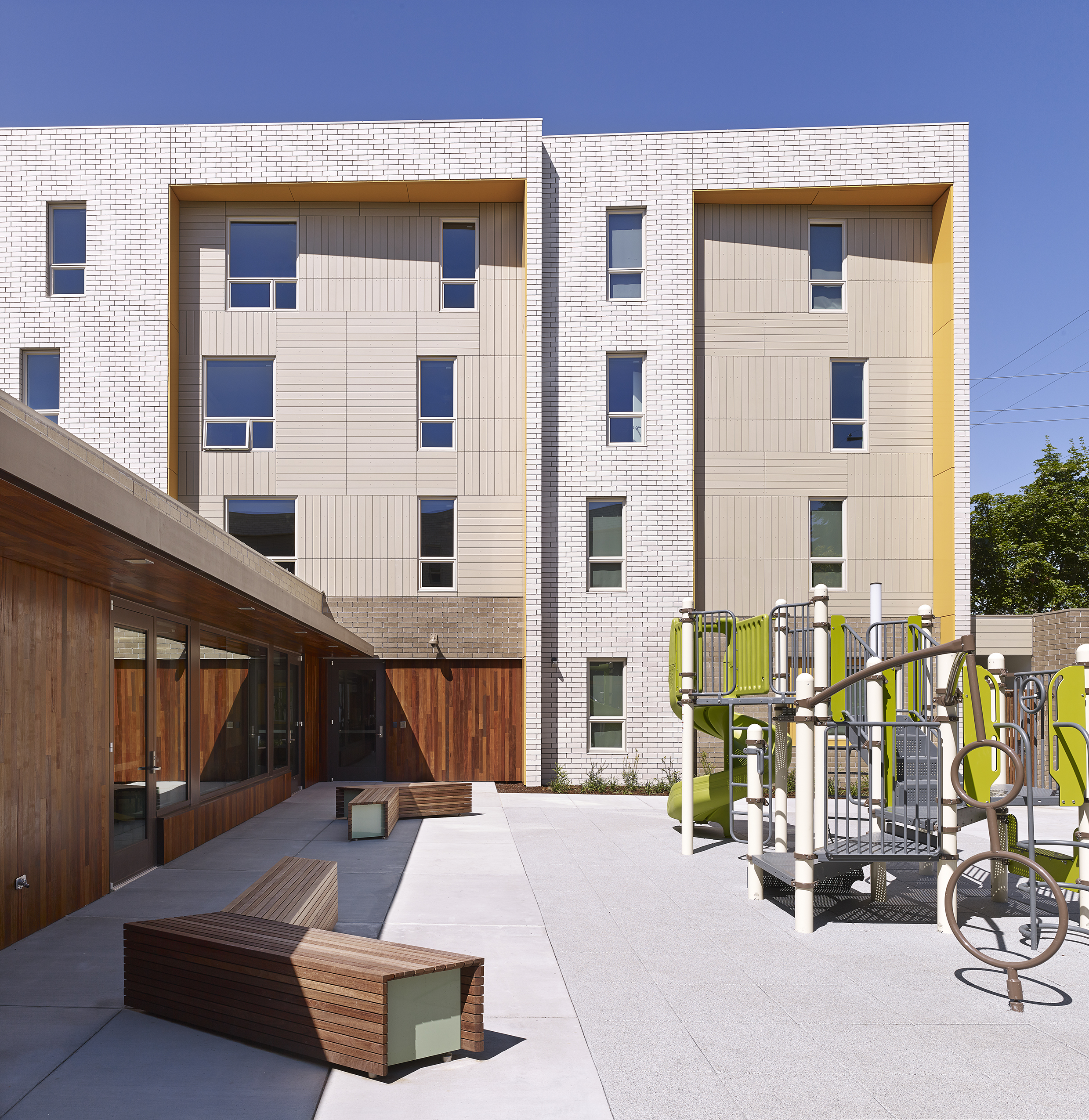 Beech Street Apartments / LifeWorks NW by Holst Architecture - Architizer