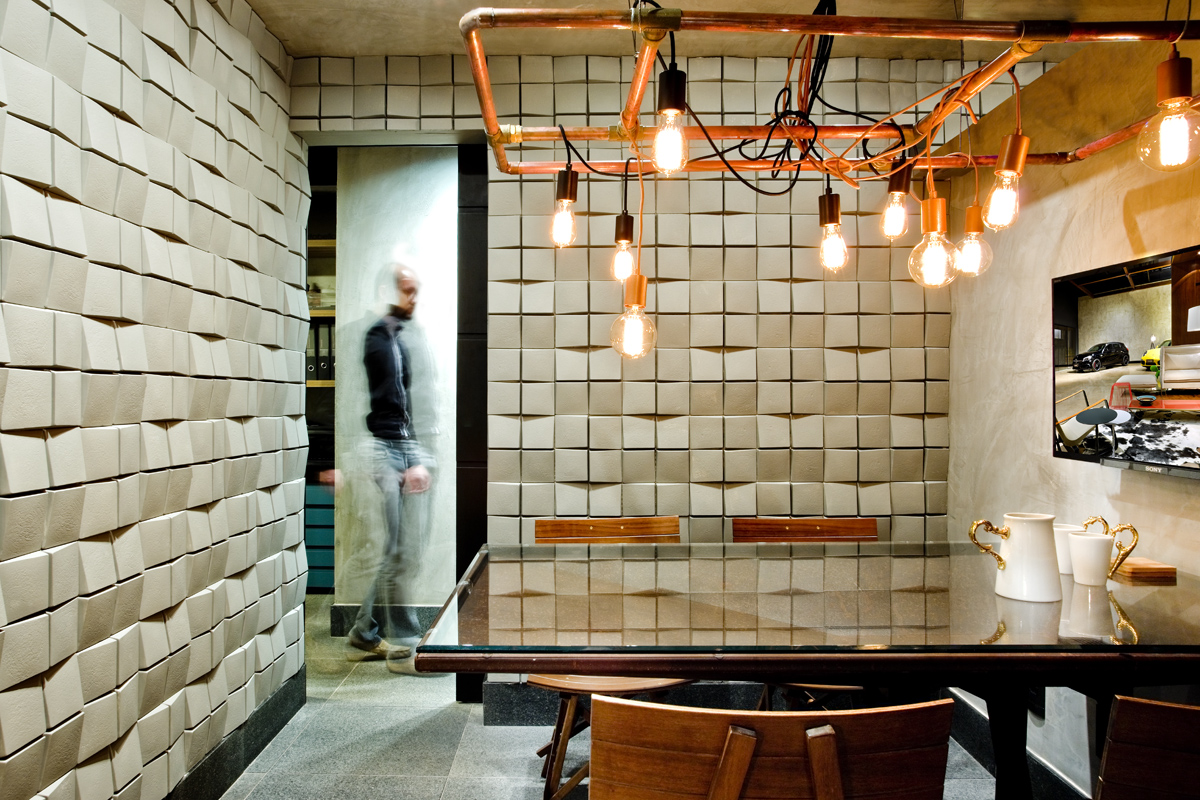 Unexpected Welcome by 1:1 arquitetura:design by 1:1 arquitetura:design ...