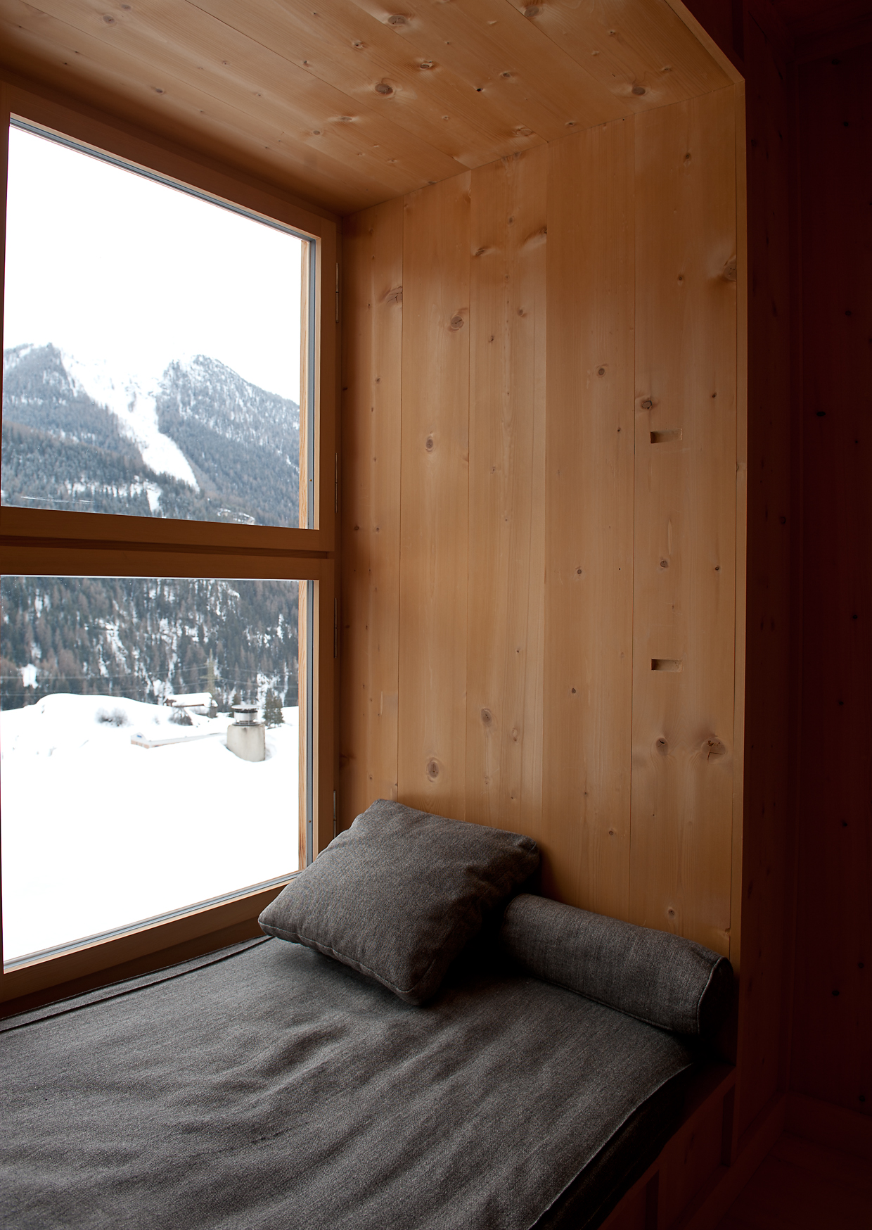 Library Chasa Plaz by Men Duri Arquint Architects - Architizer