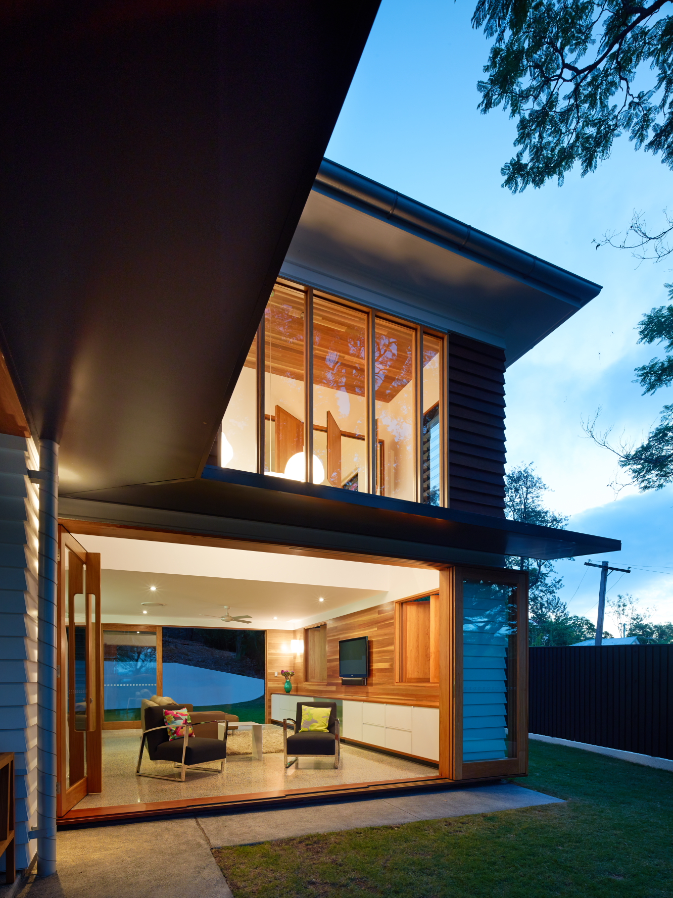Post-Post War House by Shaun Lockyer Architects - Architizer