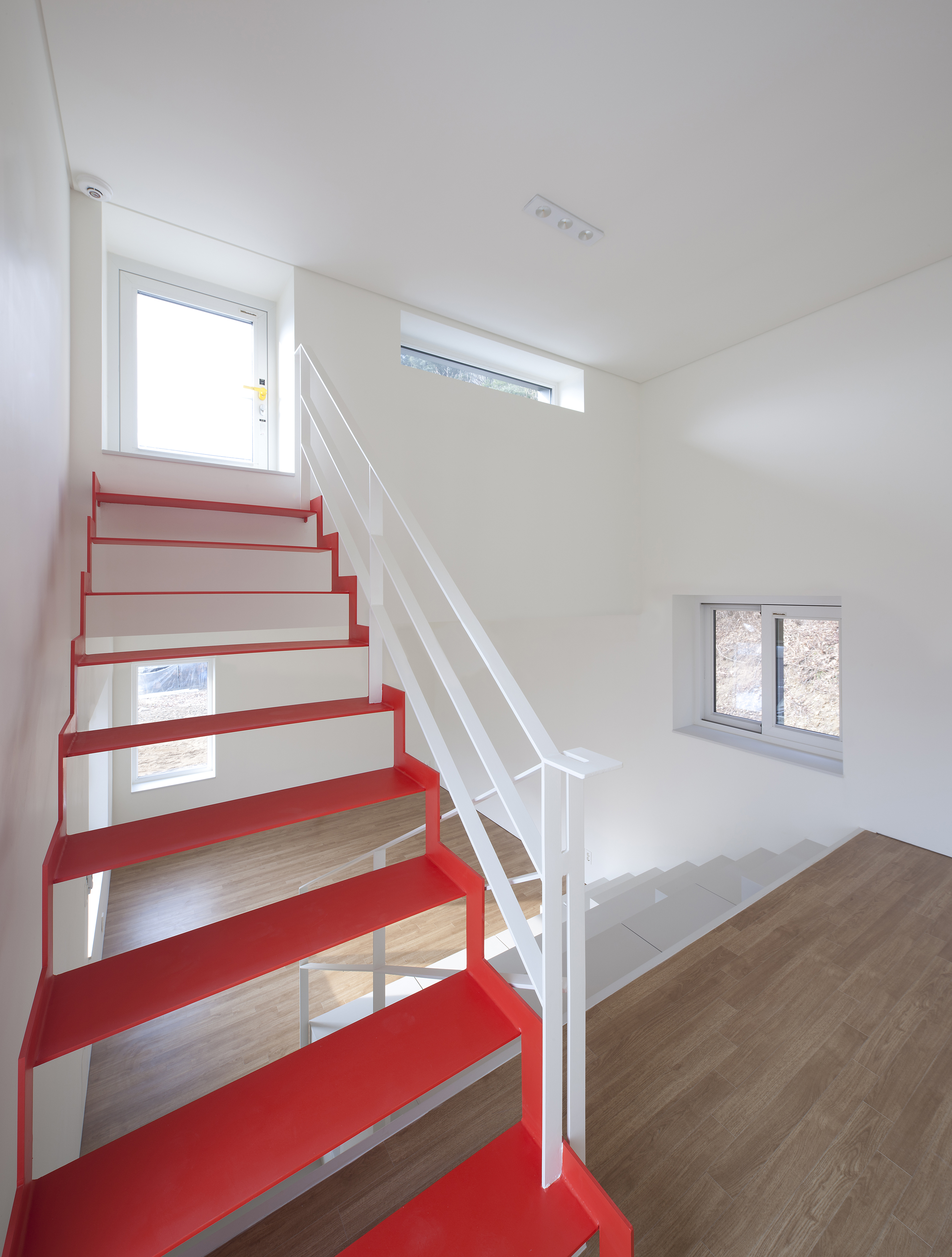 House in Sang-an: Playground of a Delightful Couple by Studio Gaon ...