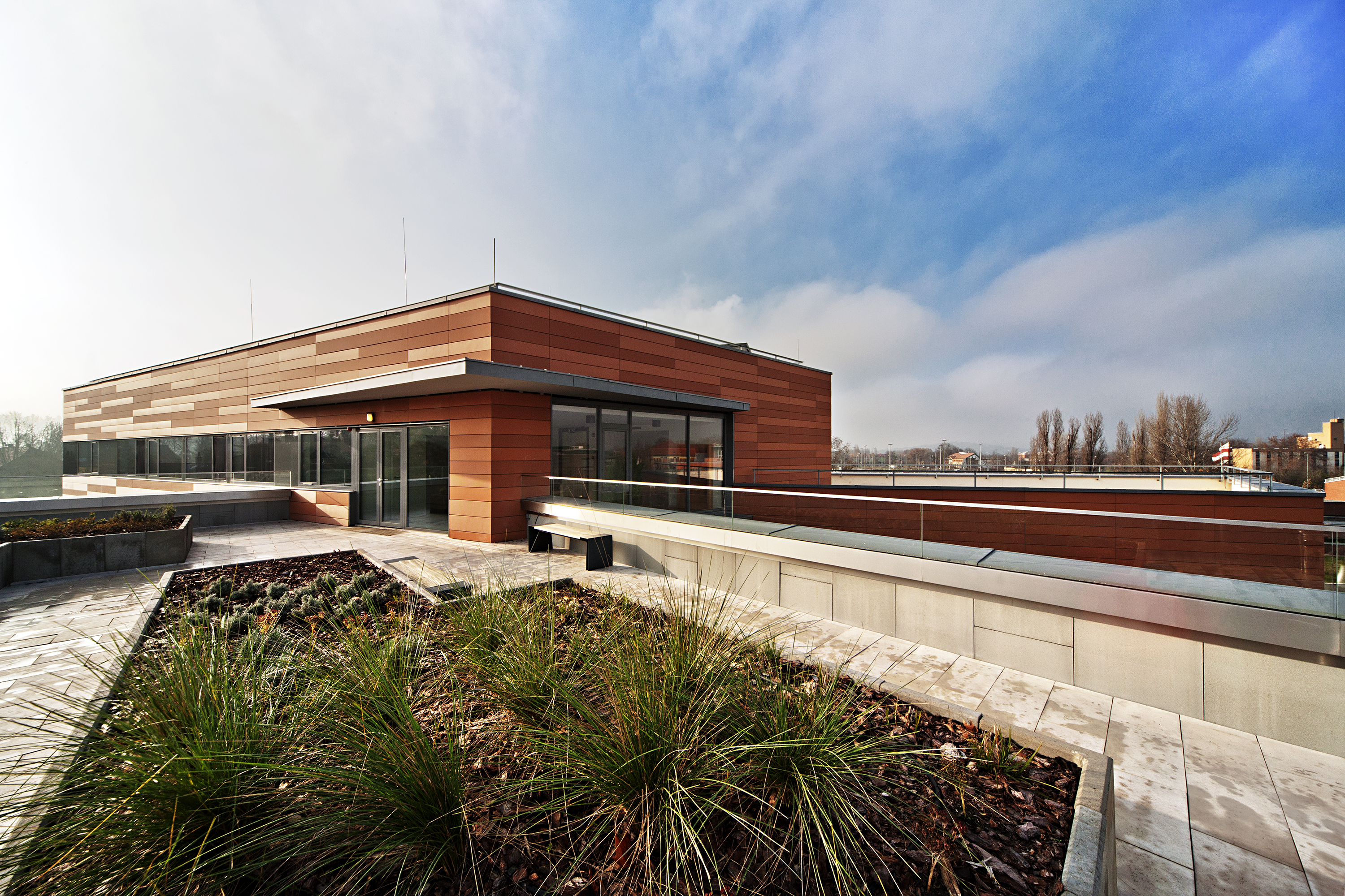 Graphisoft Park, IBS Residence Hall by Vikar and Lukacs Architects ...