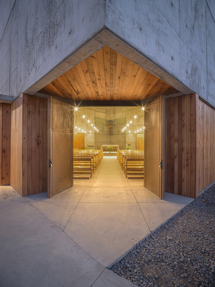 Capilla San Alberto Magno PUCV by marcelocaceres.com Architectural ...