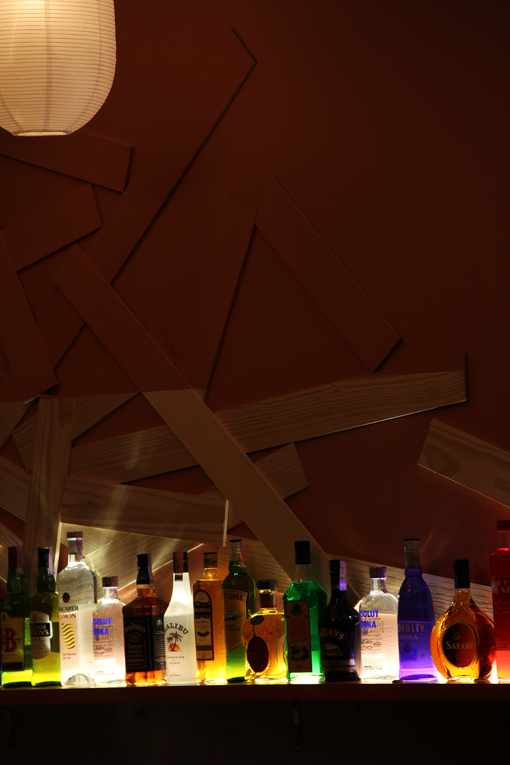 Red Box Bar by Galeria Gabinete - Architizer