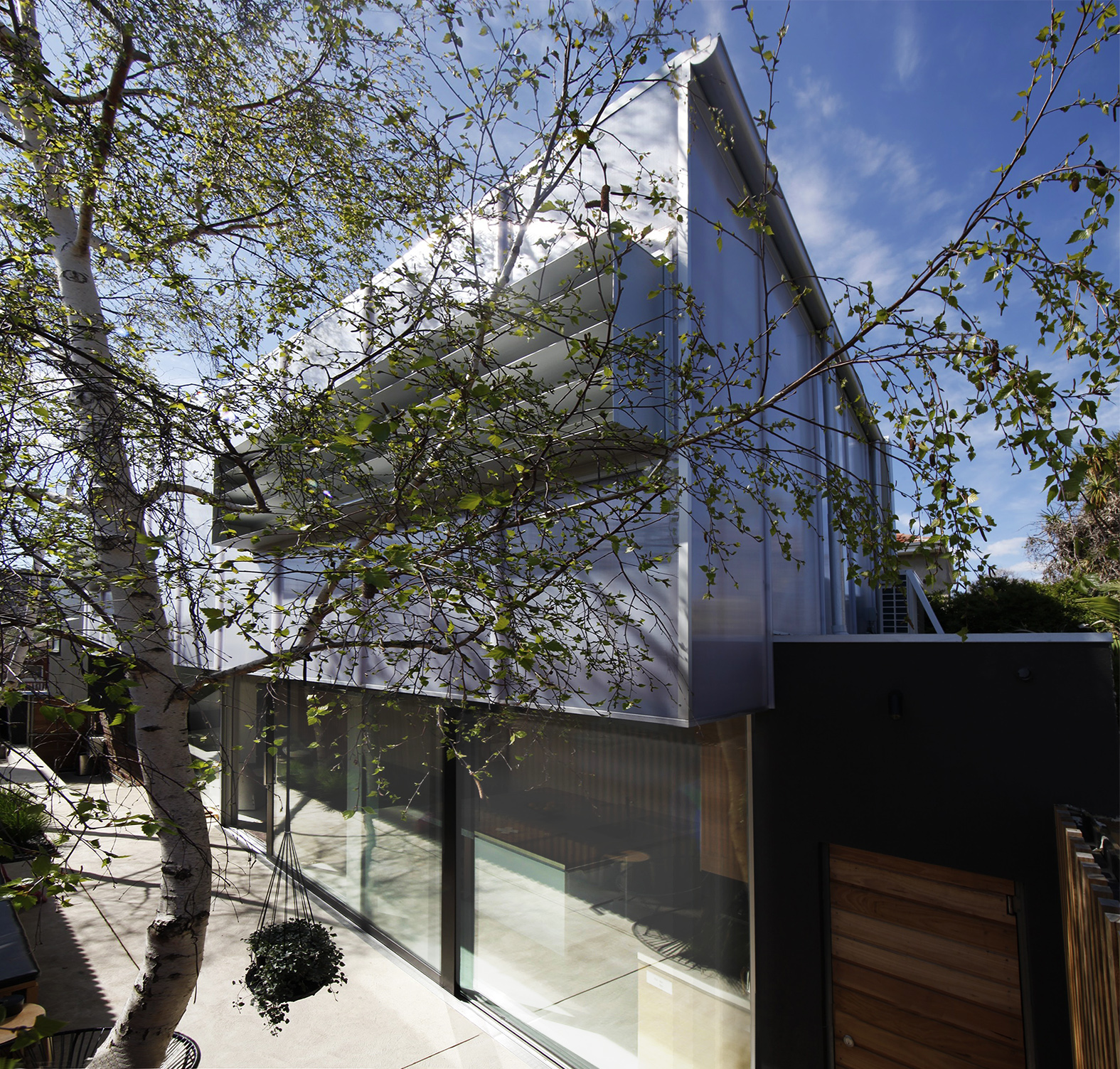 Skin-Box House by mcmahon and nerlich - Architizer