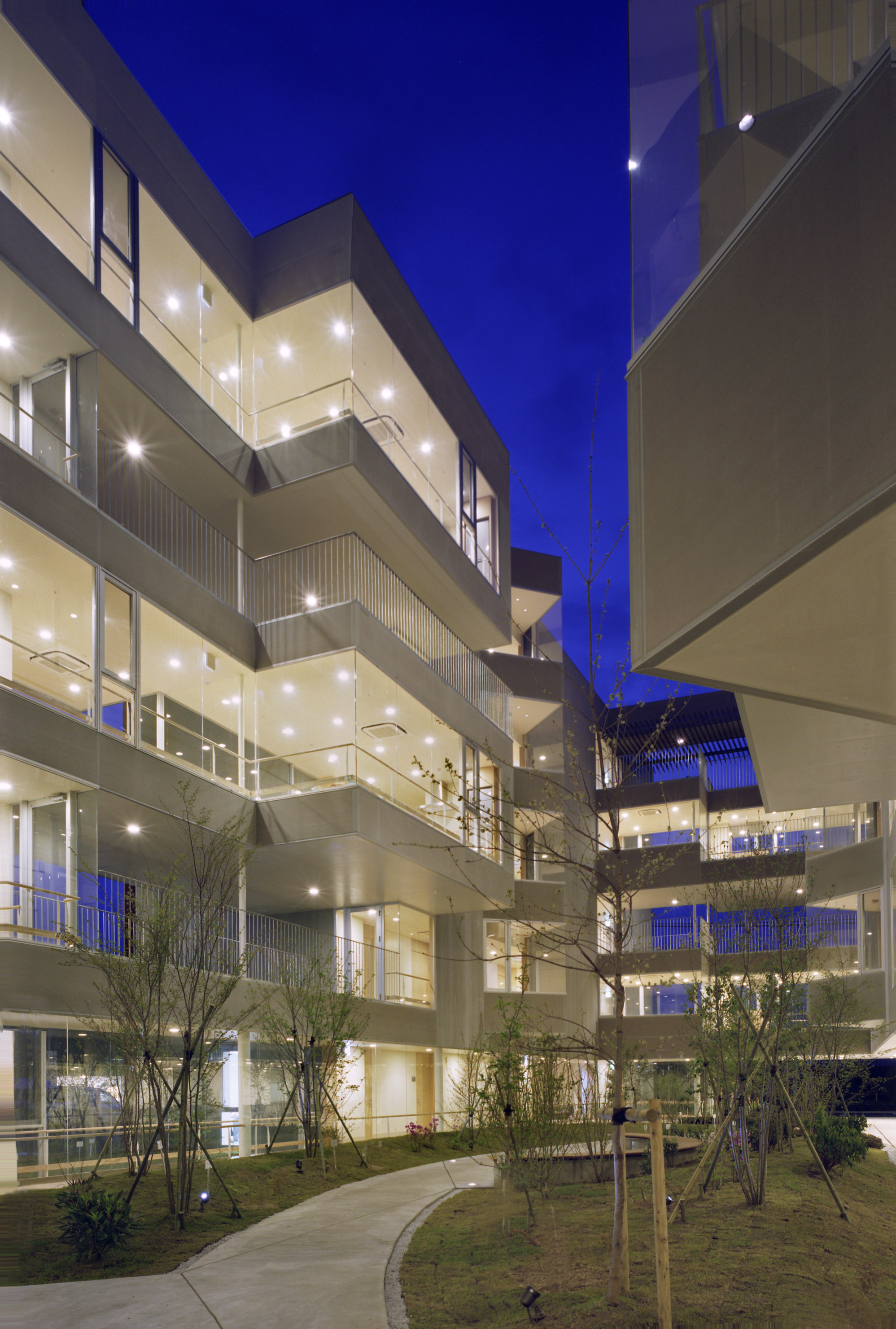 IDU TERRACE Nursing home for the elderly by Motoyasu Muramatsu ...