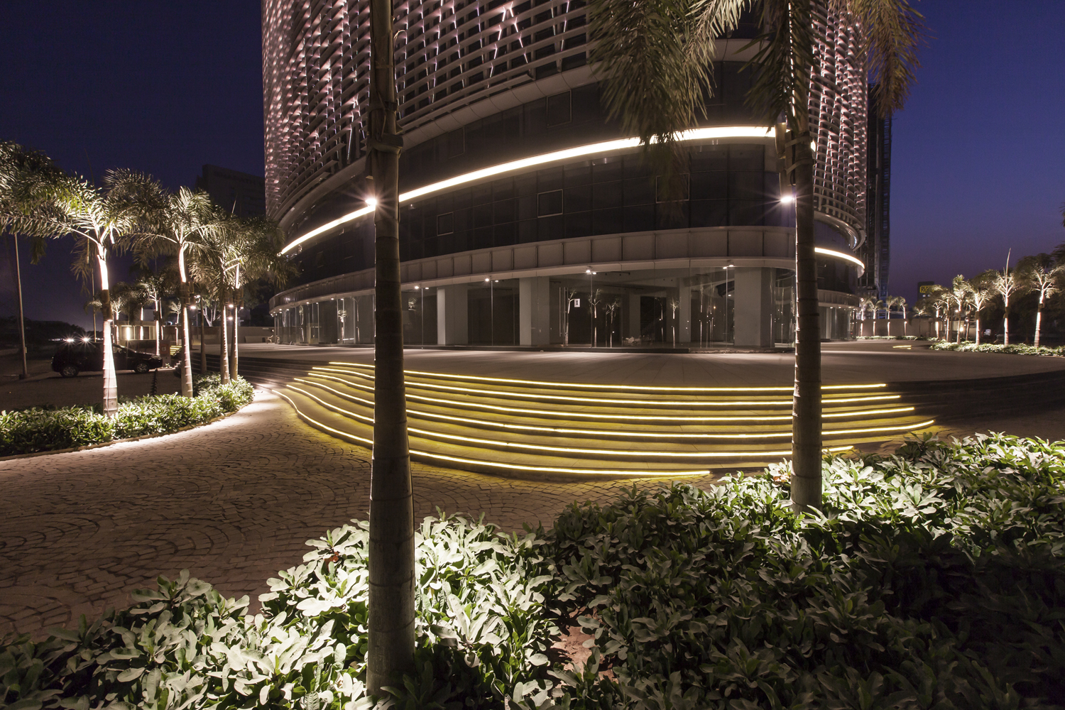 Mondeal Square by blocher partners India Pvt Ltd - Architizer