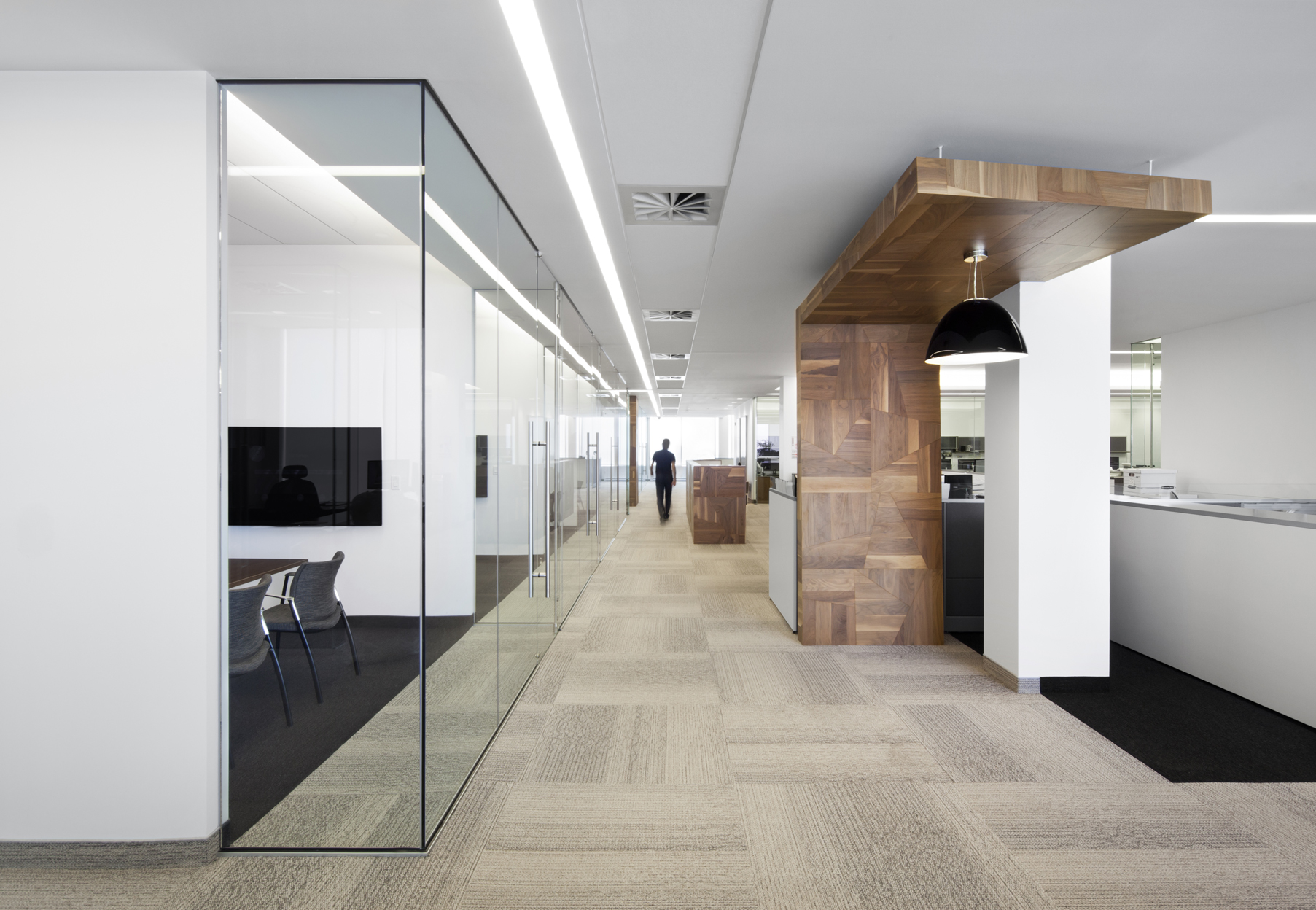 Offices Broccolini Construction by Figurr Architects Collective ...