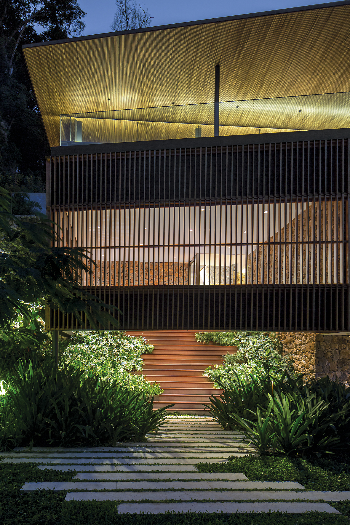 Delta House by Bernardes Arquitetura - Architizer