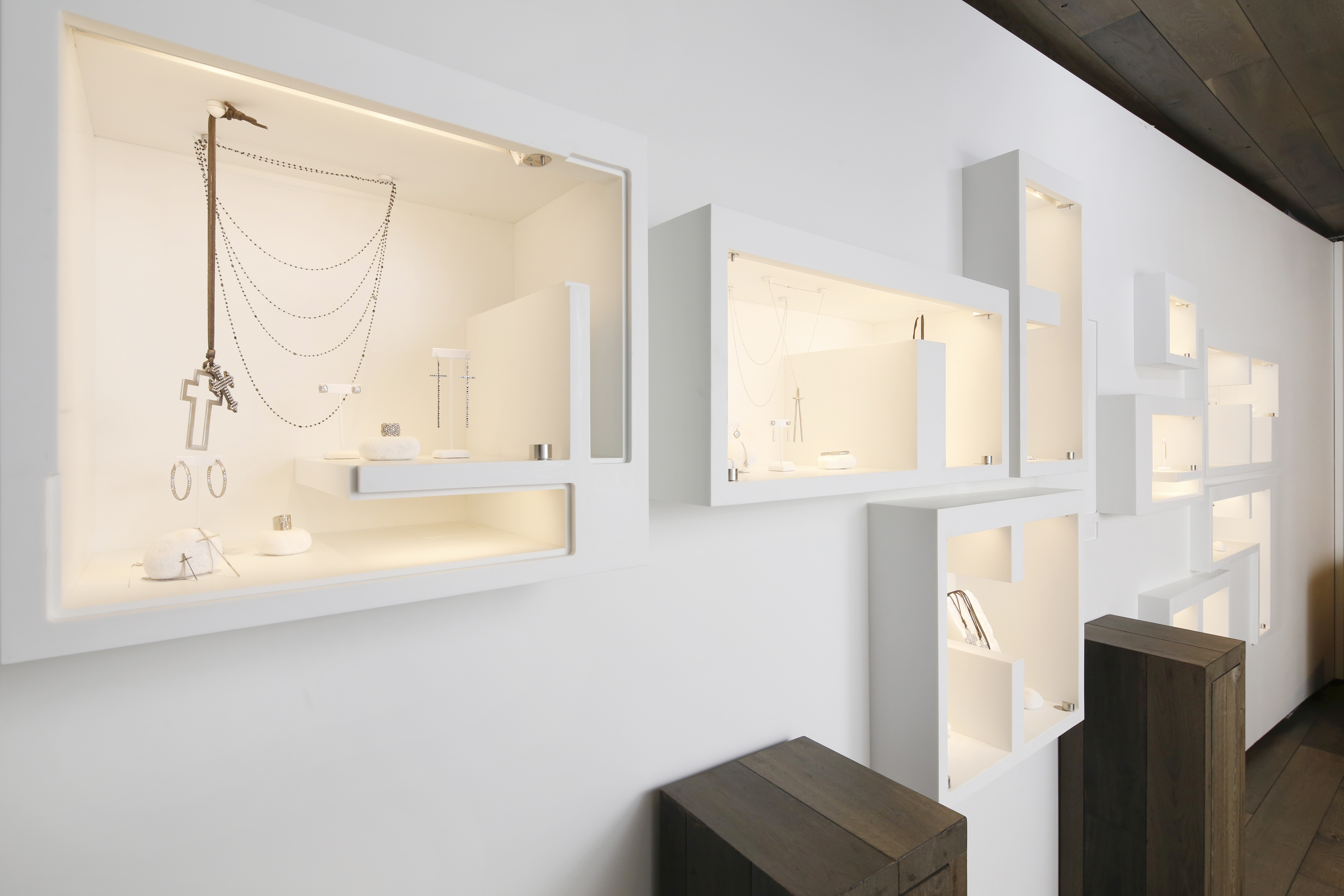 LJ Cross Retail Store by Taylor and Miller Architecture and Design ...