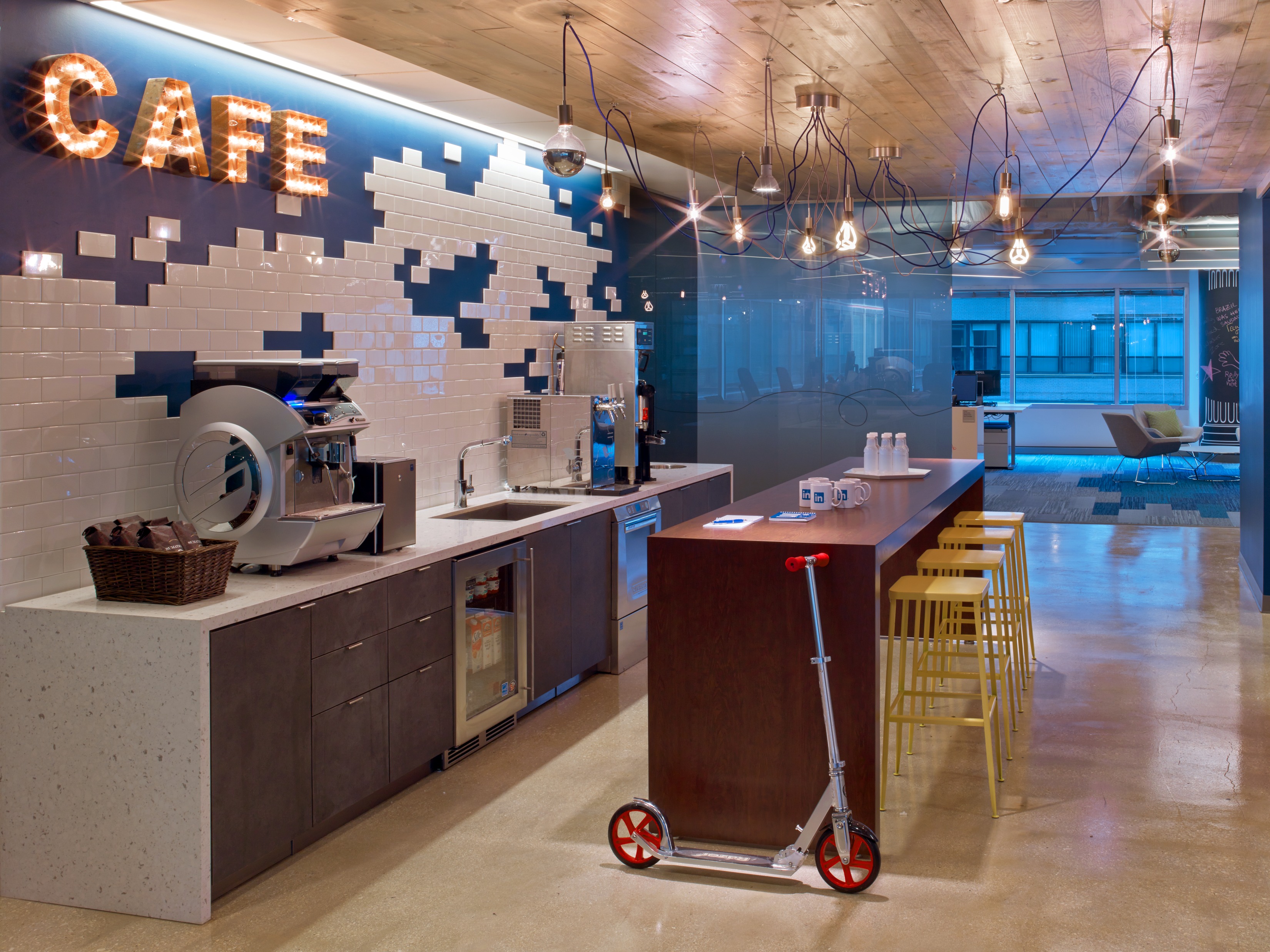 LinkedIn Chicago by IA - Architizer