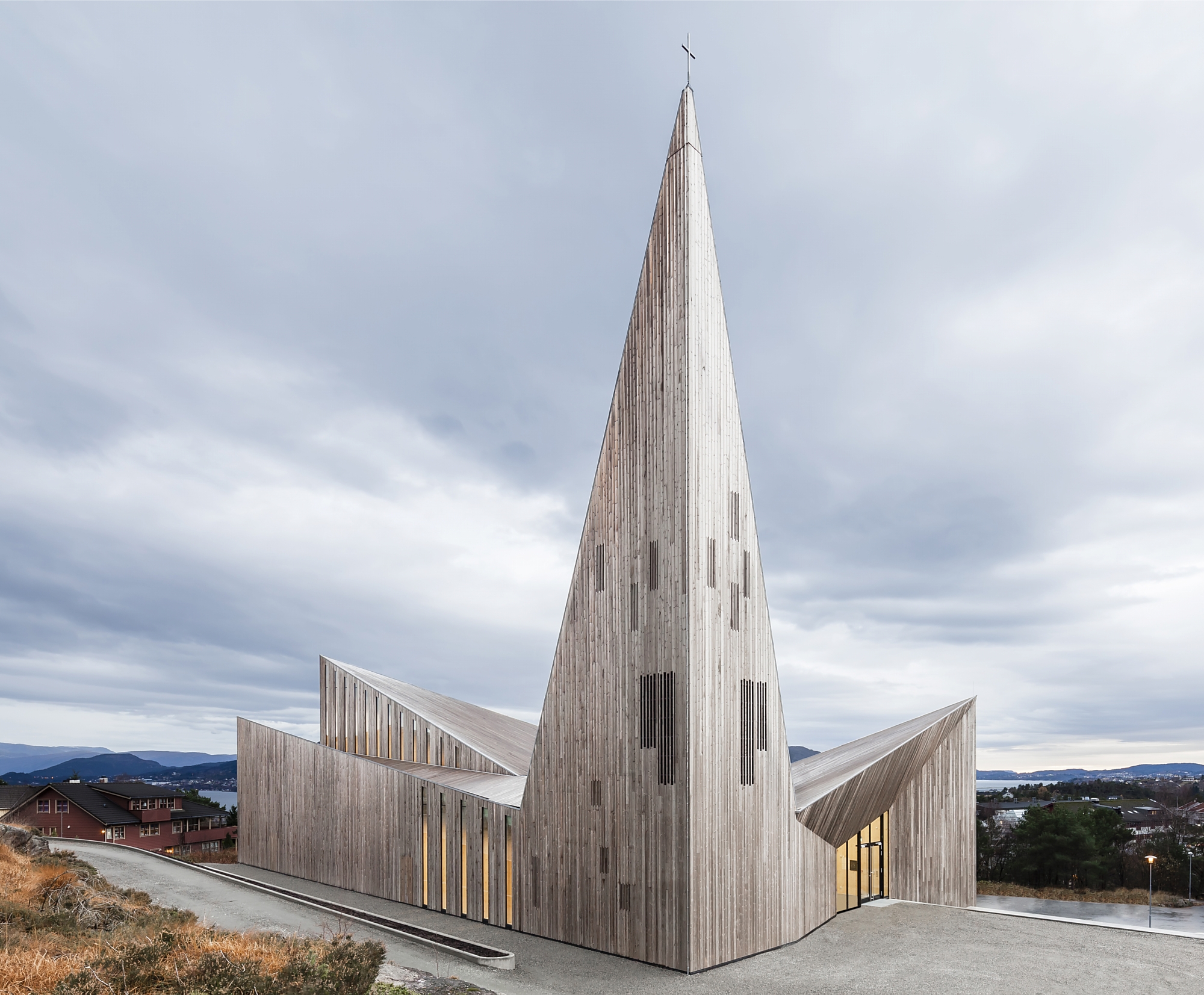 Community Church Knarvik by Reiulf Ramstad Arkitekter - Architizer
