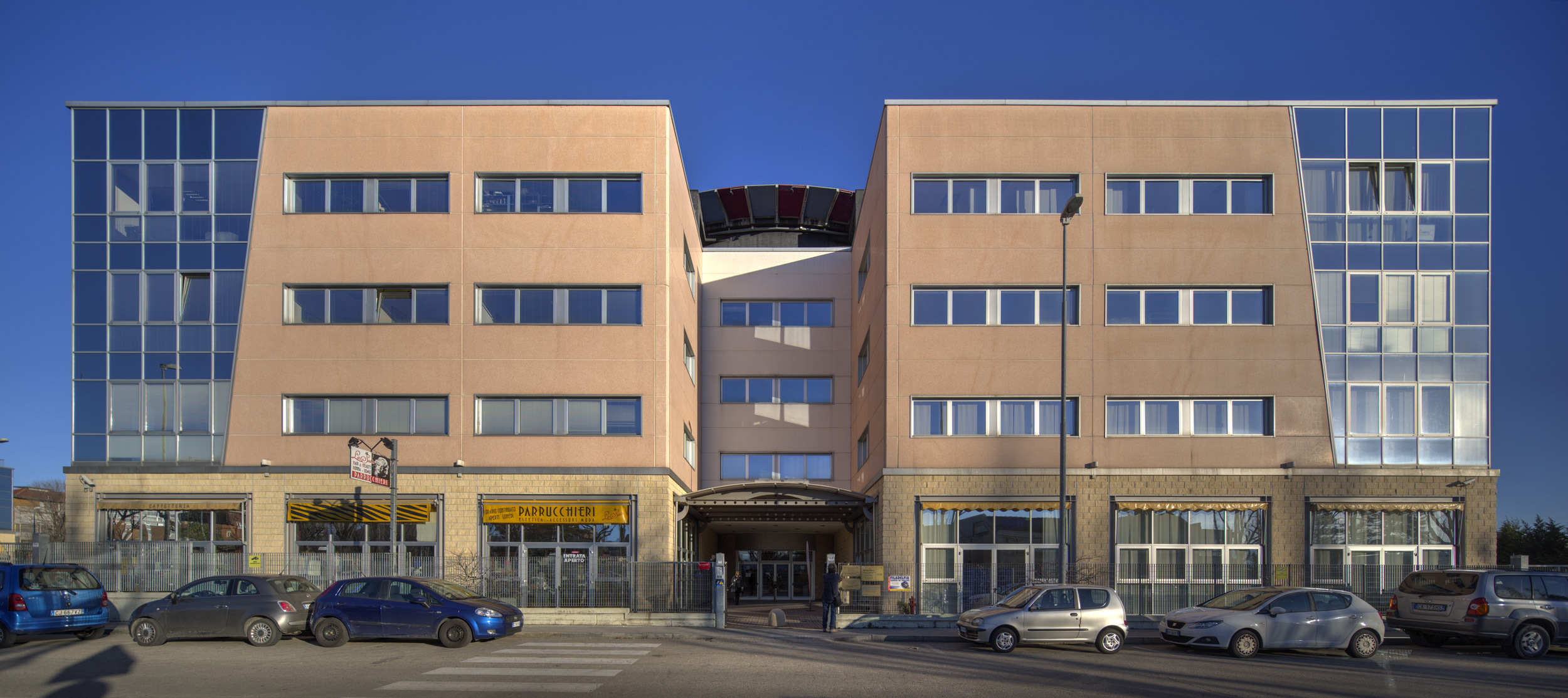 Leonardo da Vinci Building Center by Building - Architizer