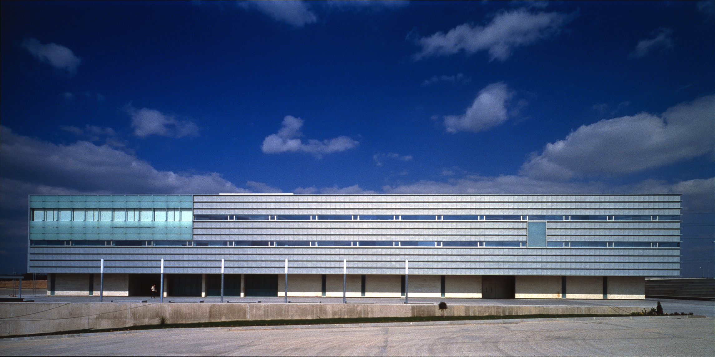 CEU POLYTECHNIC BUILDING by Virseda & Vila Architects - Architizer