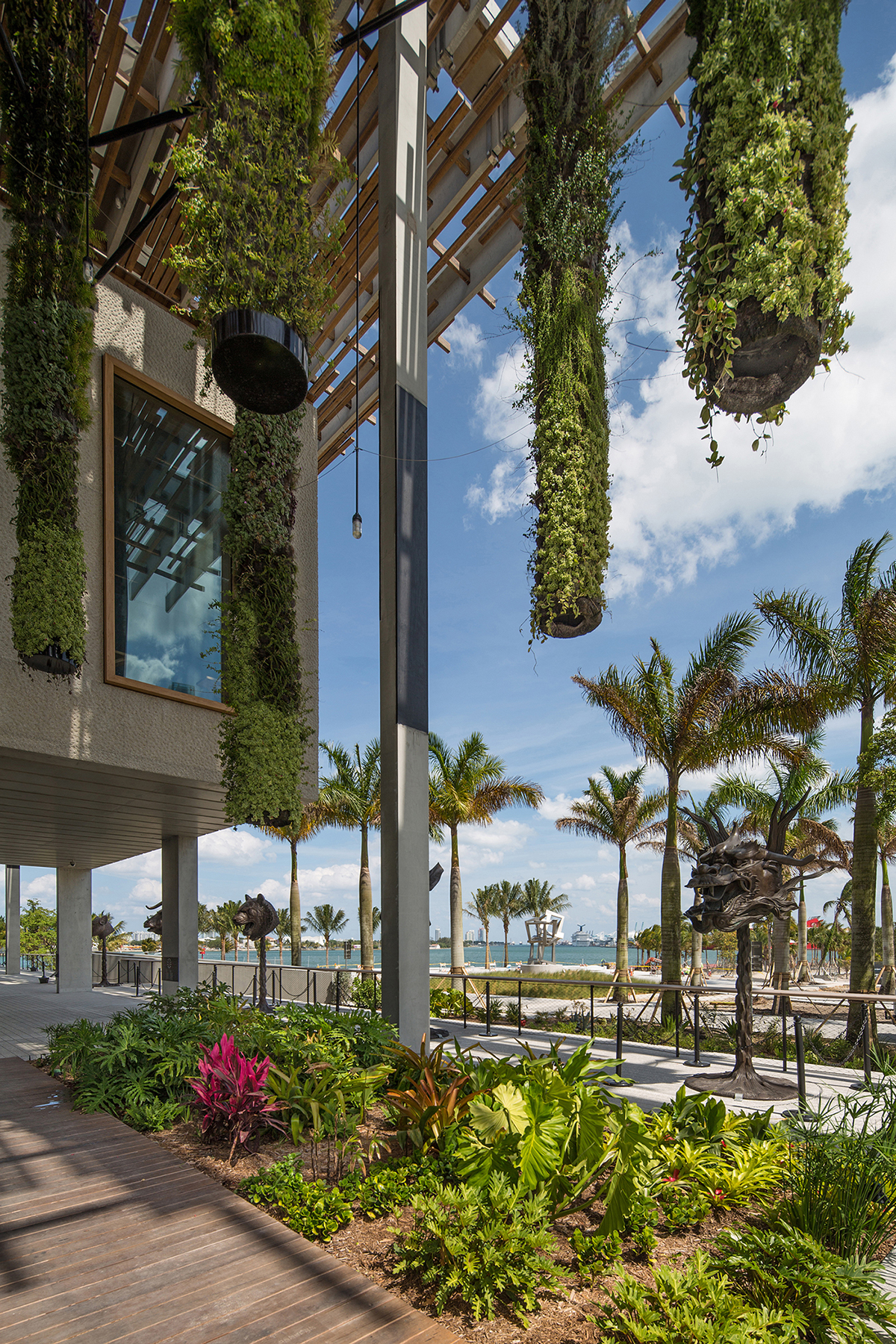 Perez Art Museum Miami (PAMM) by ArquitectonicaGEO - Architizer