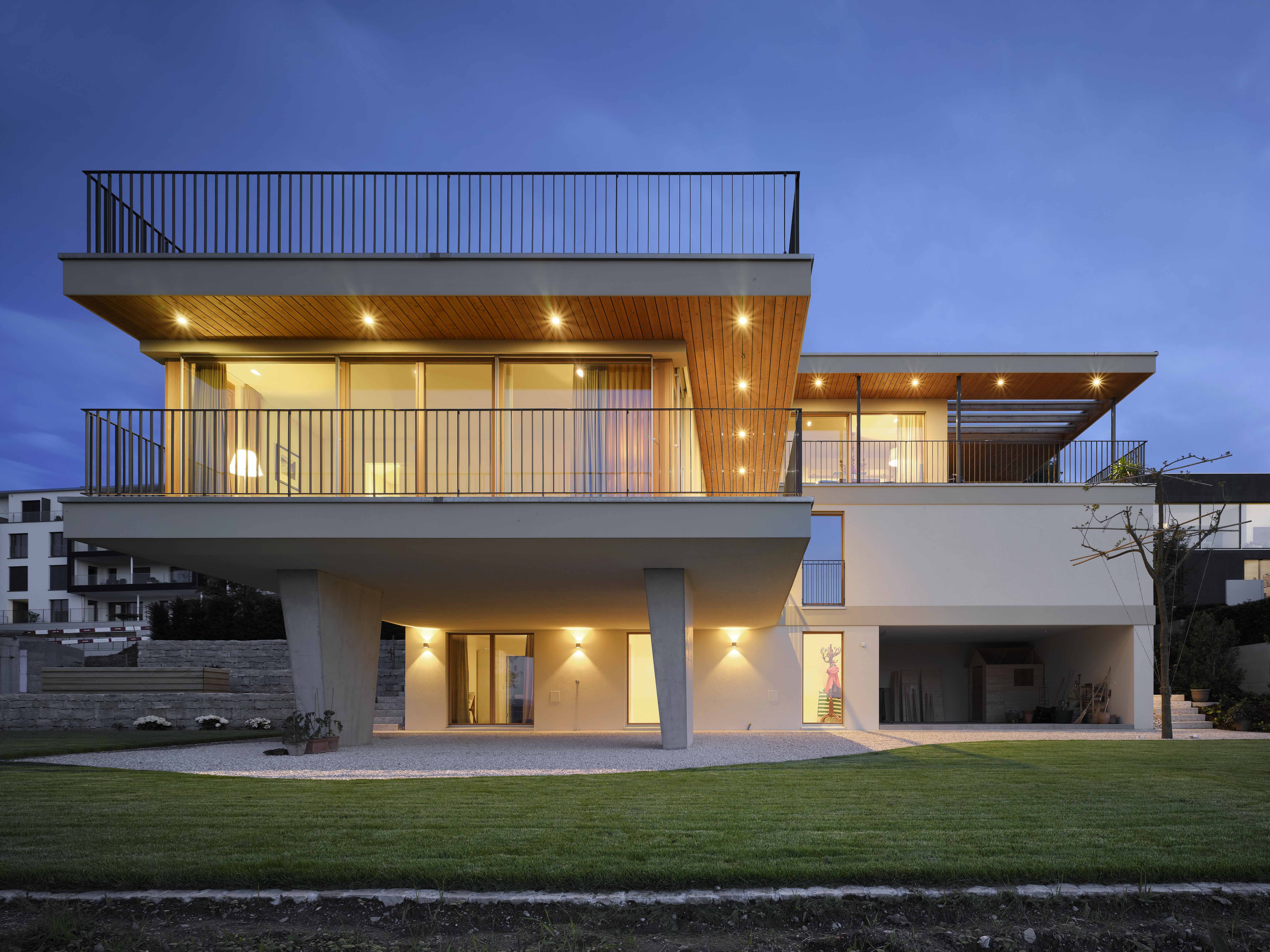 Contemporary Villa, Lake Zurich by HOUSE DESIGN BY STUDIOFORMA ...
