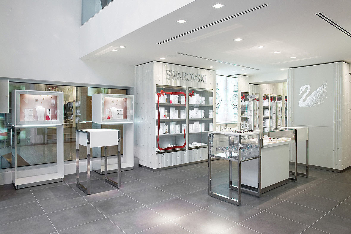 SWAROVSKI, LUXURY RETAIL by INTERIOR DESIGN BY STUDIOFORMA ARCHITECTS ...