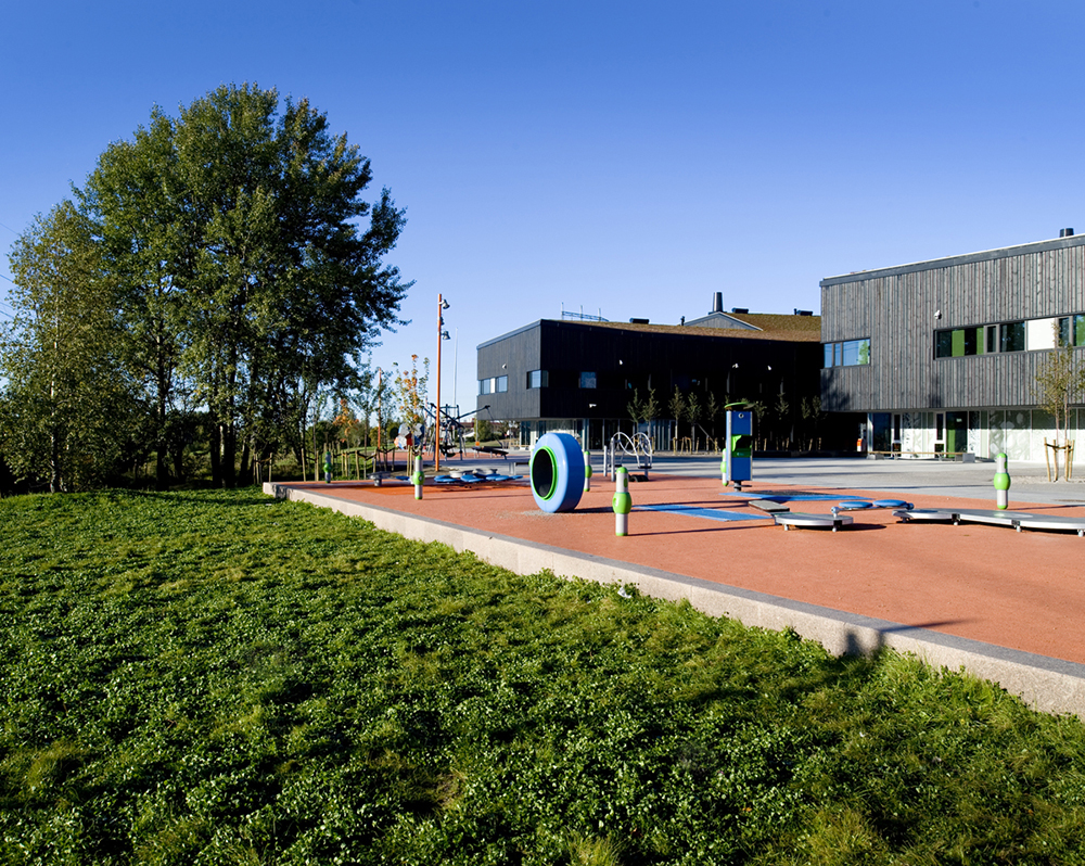 Rommen school by Østengen & Bergo landscape architects - Architizer