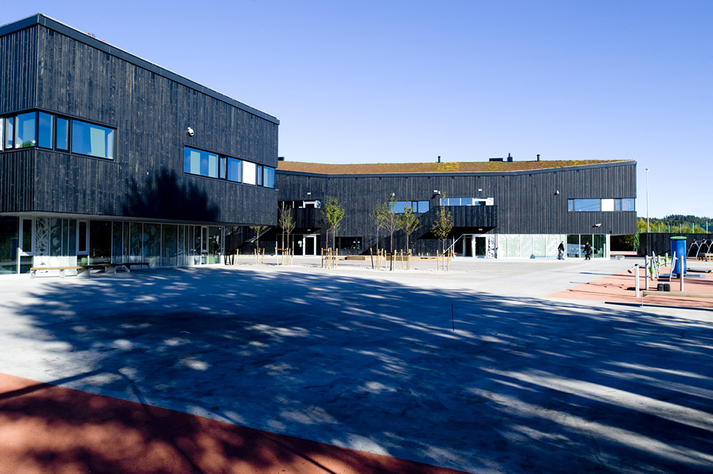 Rommen school by Østengen & Bergo landscape architects - Architizer