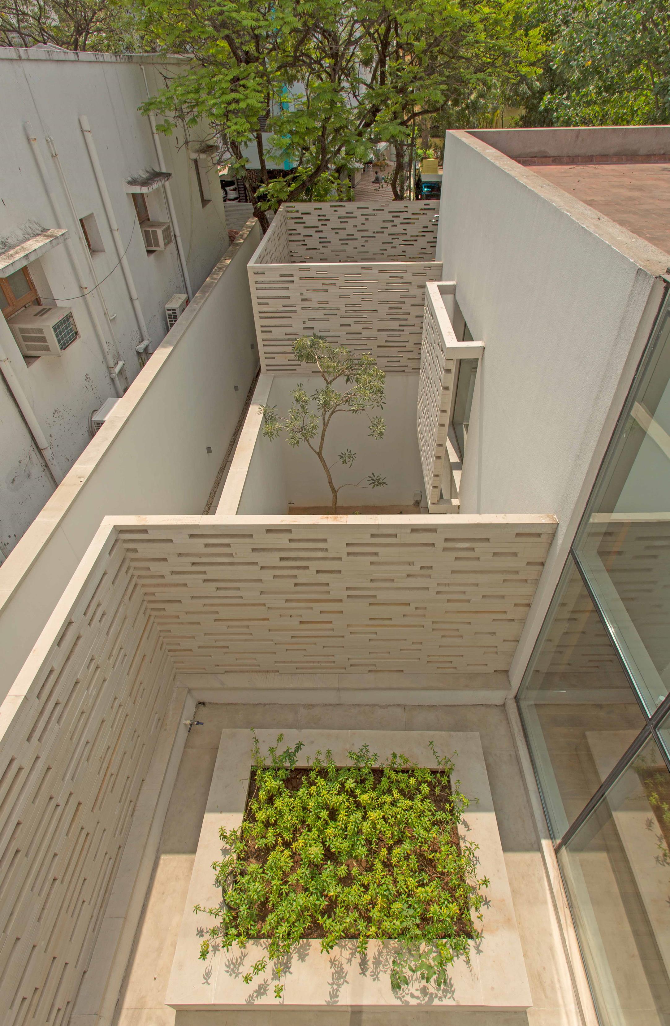 SPS Office by KSM Architecture - Architizer