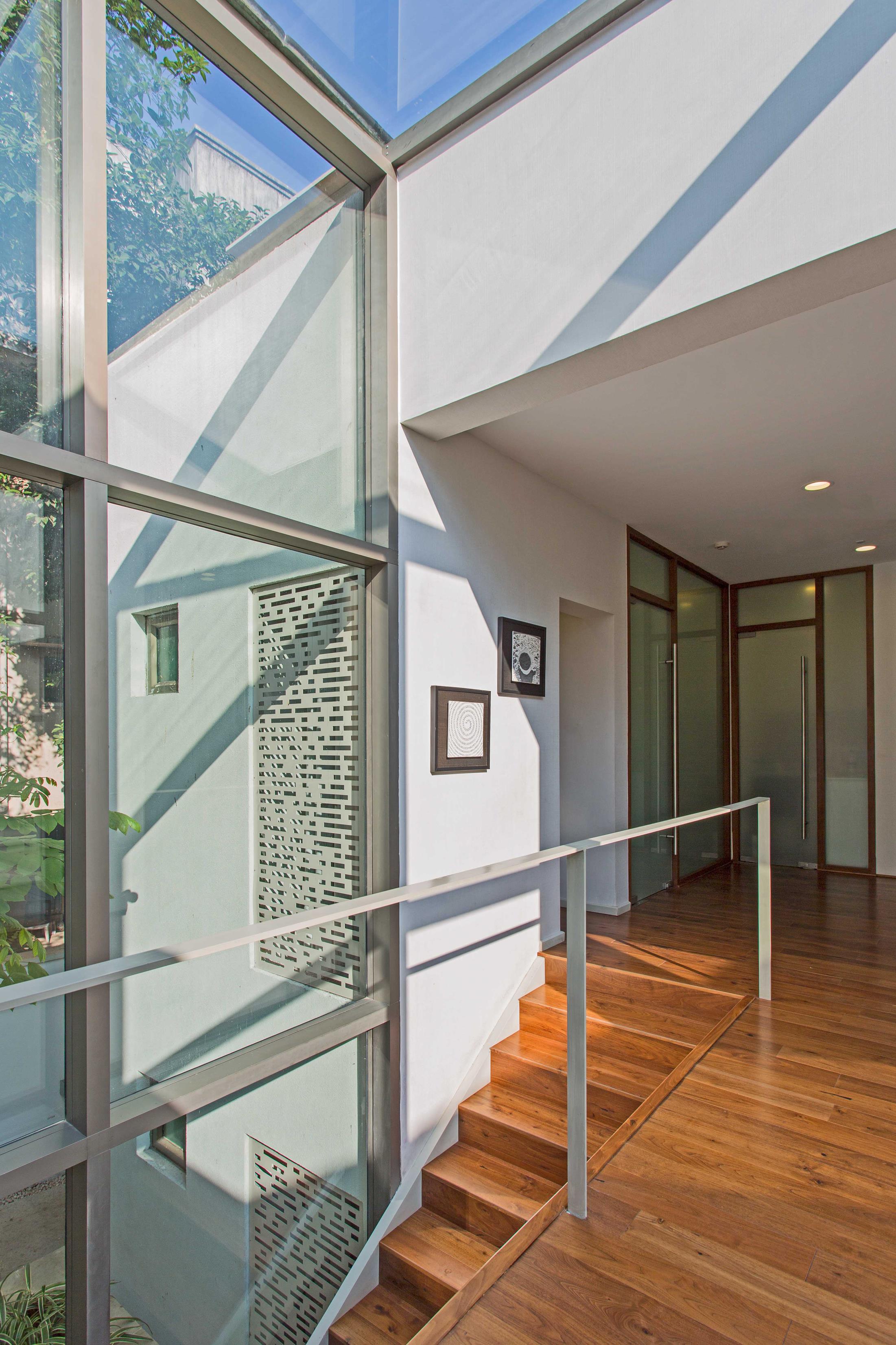 SPS Office by KSM Architecture - Architizer