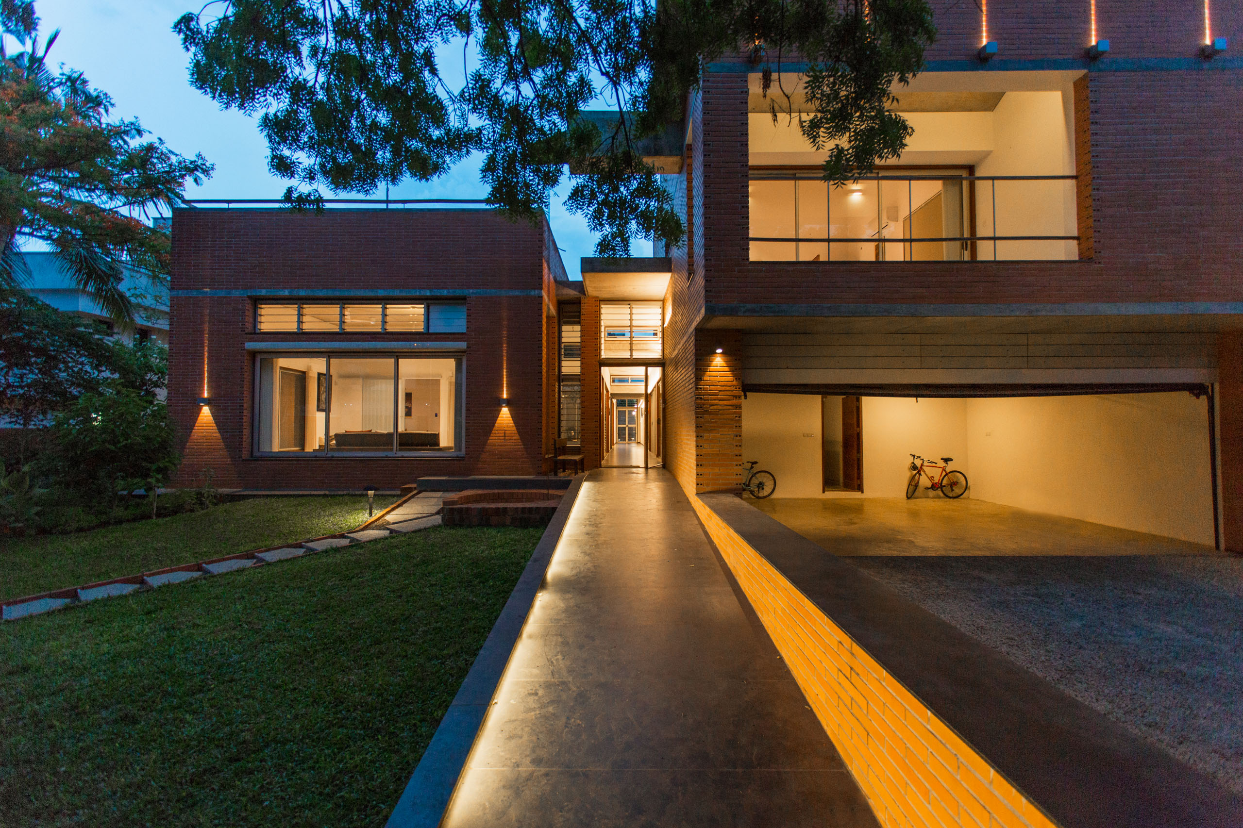 Srikanth and Gita House by KSM Architecture - Architizer