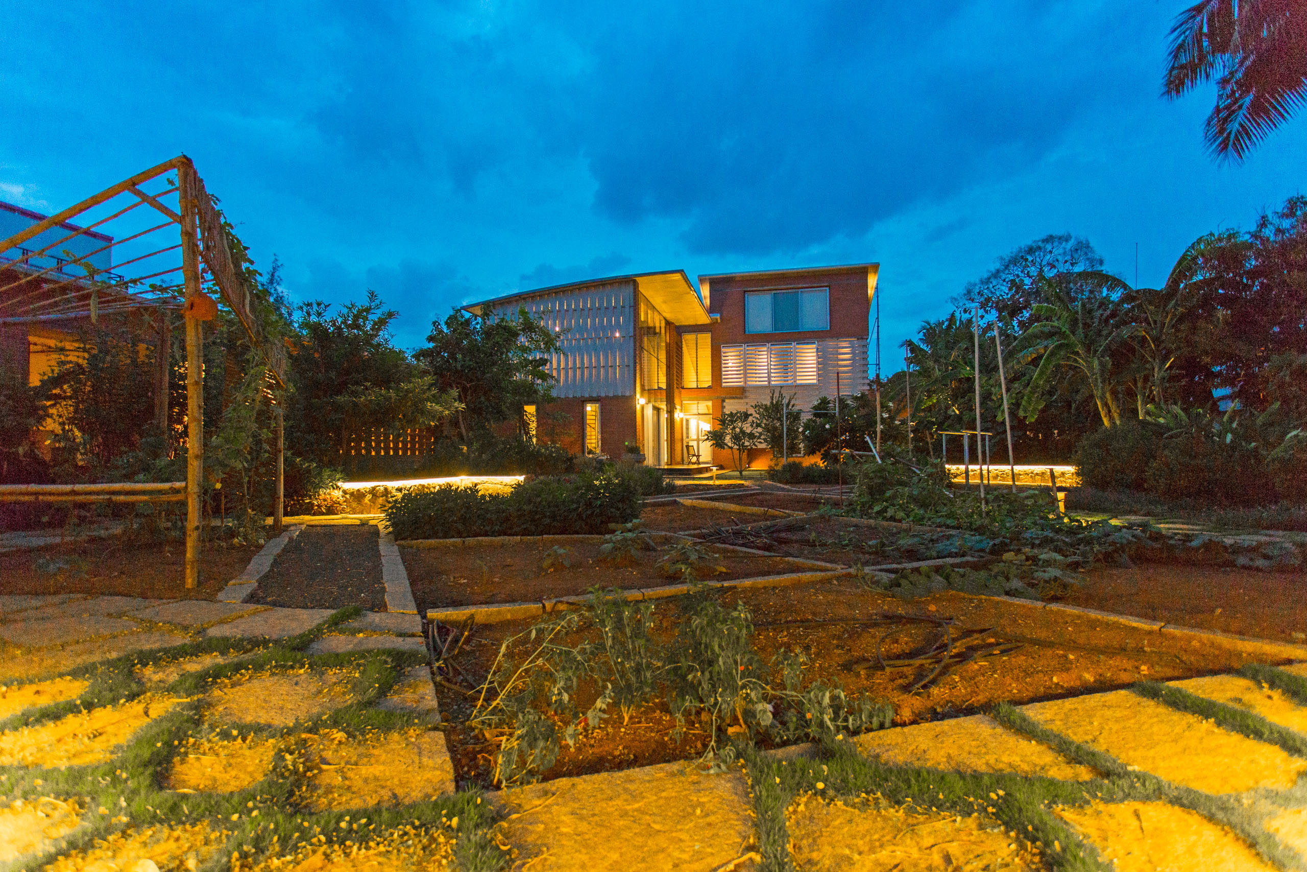 Srikanth and Gita House by KSM Architecture - Architizer