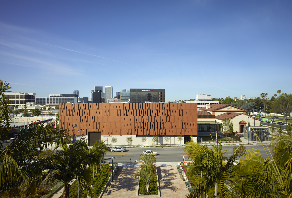 The Wallis Annenberg Center for the Performing Arts by SPF:architects ...