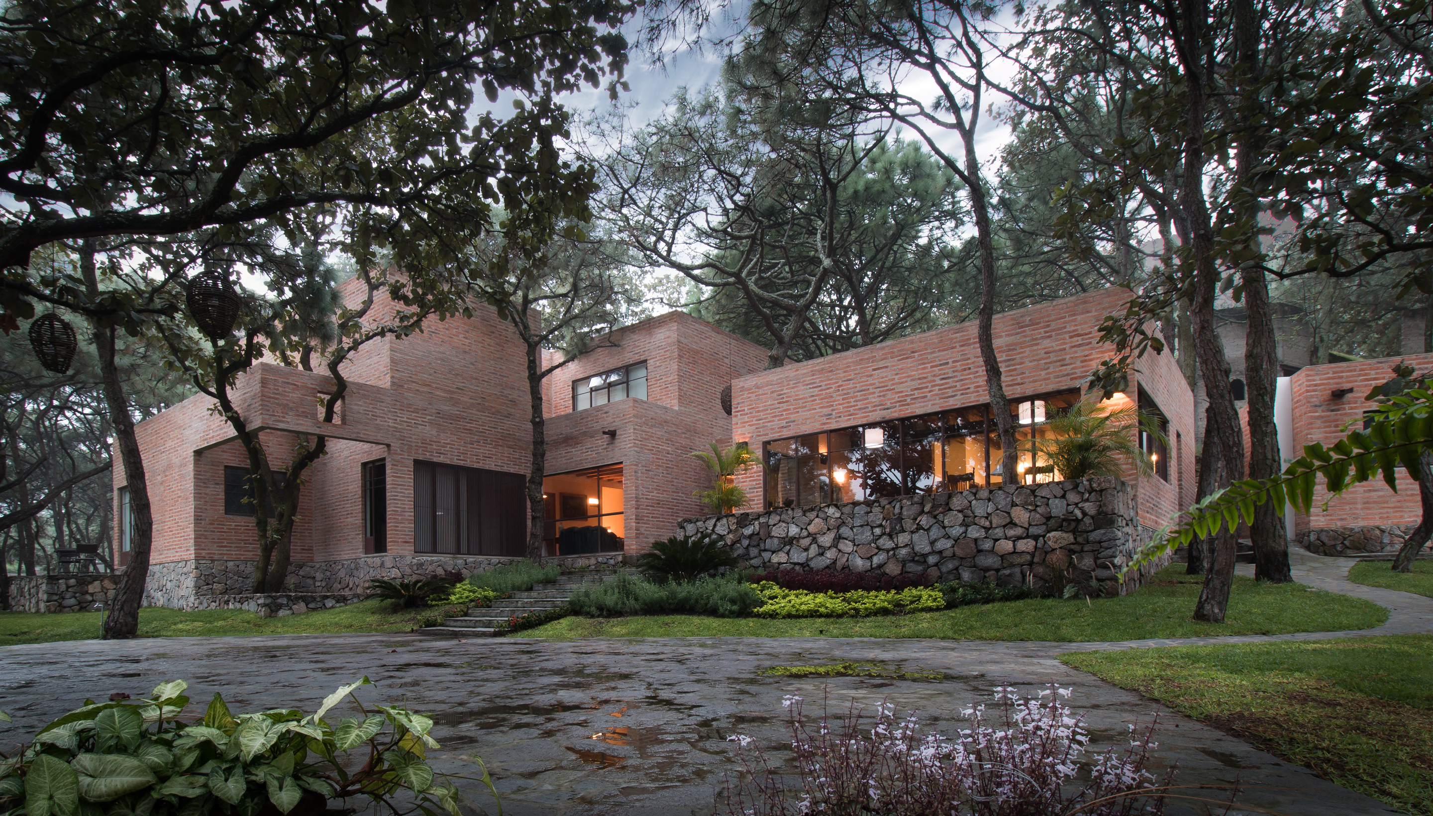 Casa Pinar by MO+G Taller de Arquitectura - Architizer