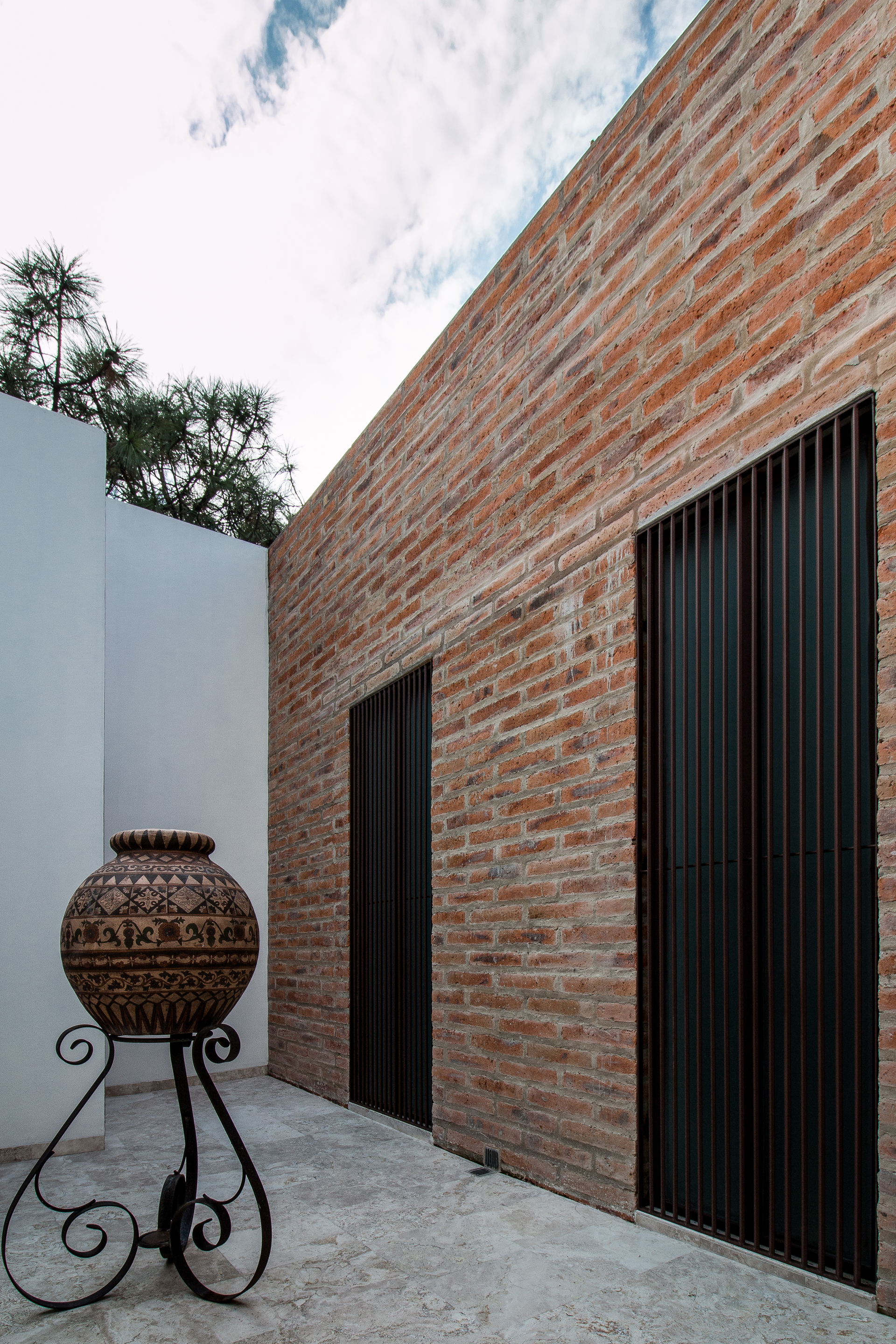 Casa Pinar by MO+G Taller de Arquitectura - Architizer