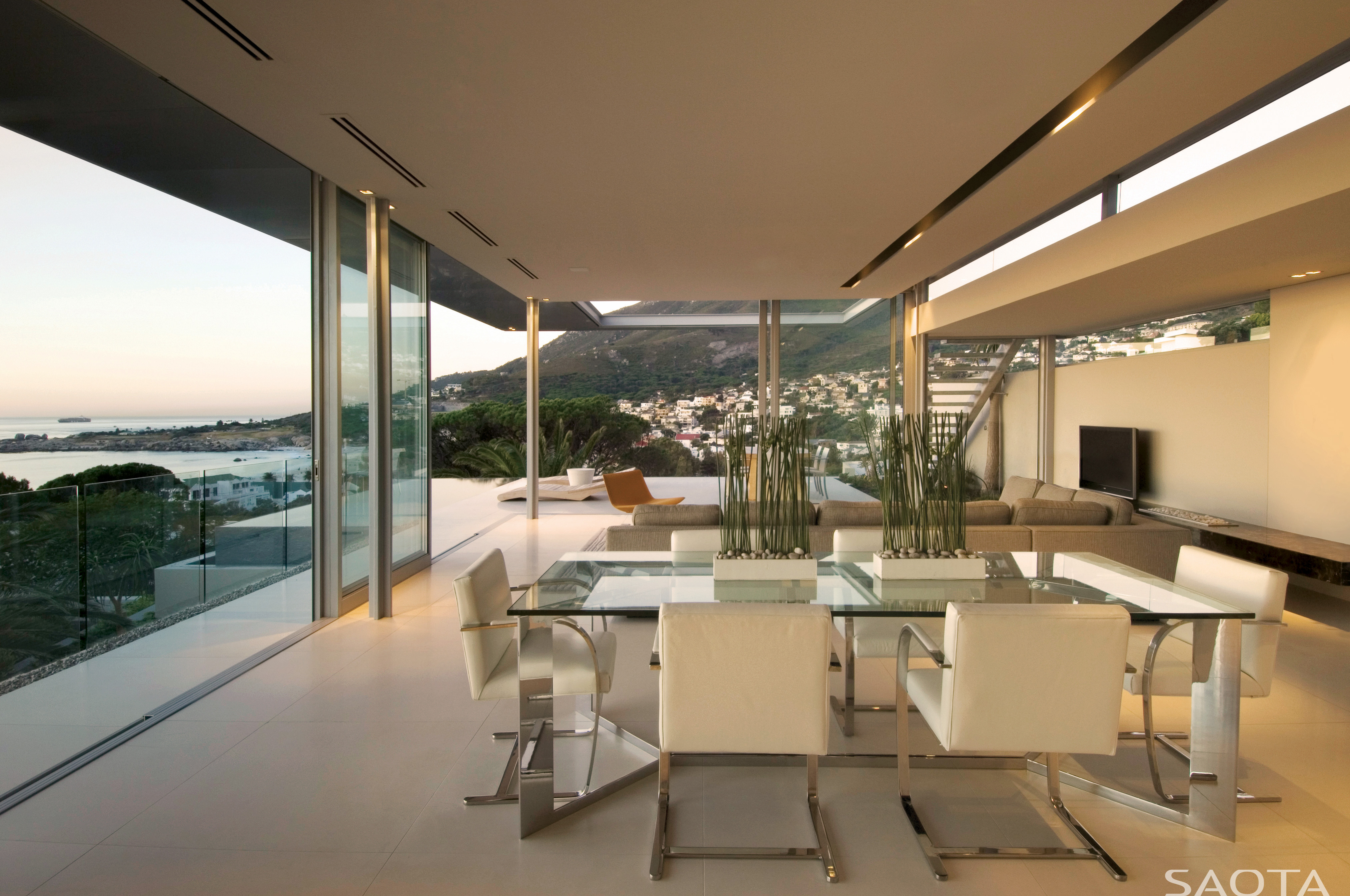 First Crescent by SAOTA - Architizer